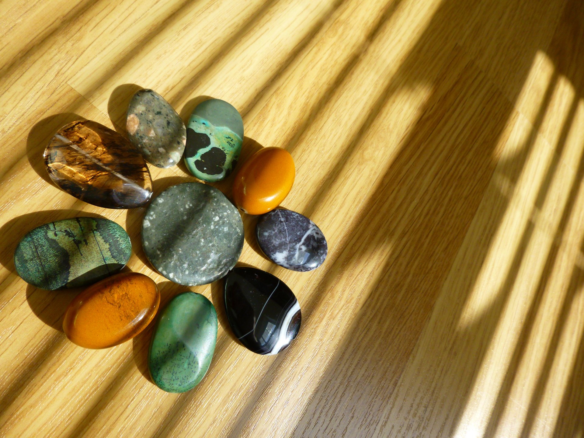 Nature’s Gemstones: Vibrant Stones in 4K Ultra HD