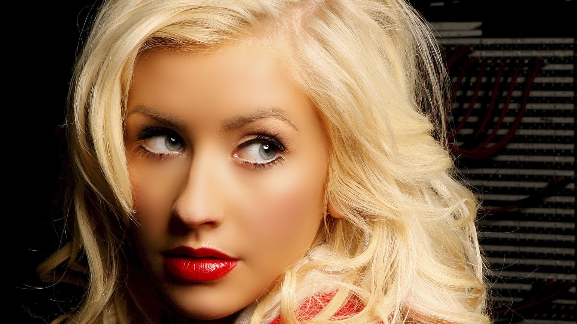 Download Music Christina Aguilera HD Wallpaper