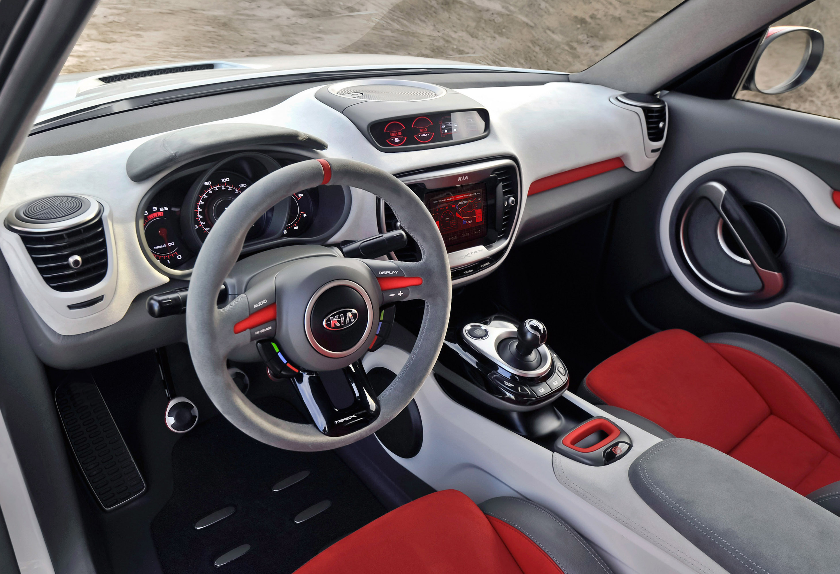 Download Vehicle Kia Track'ster HD Wallpaper