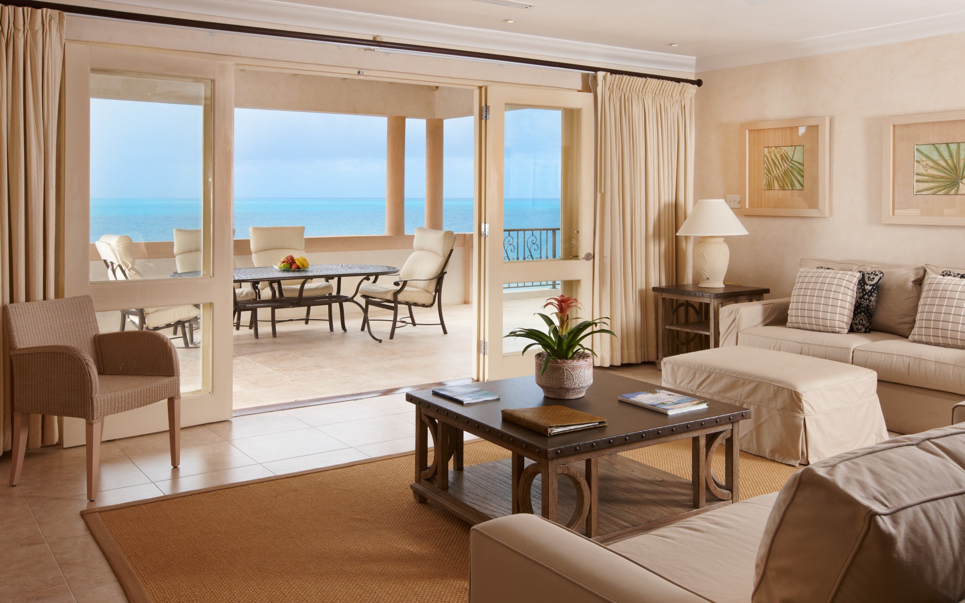 Download Man Made Room HD Wallpaper