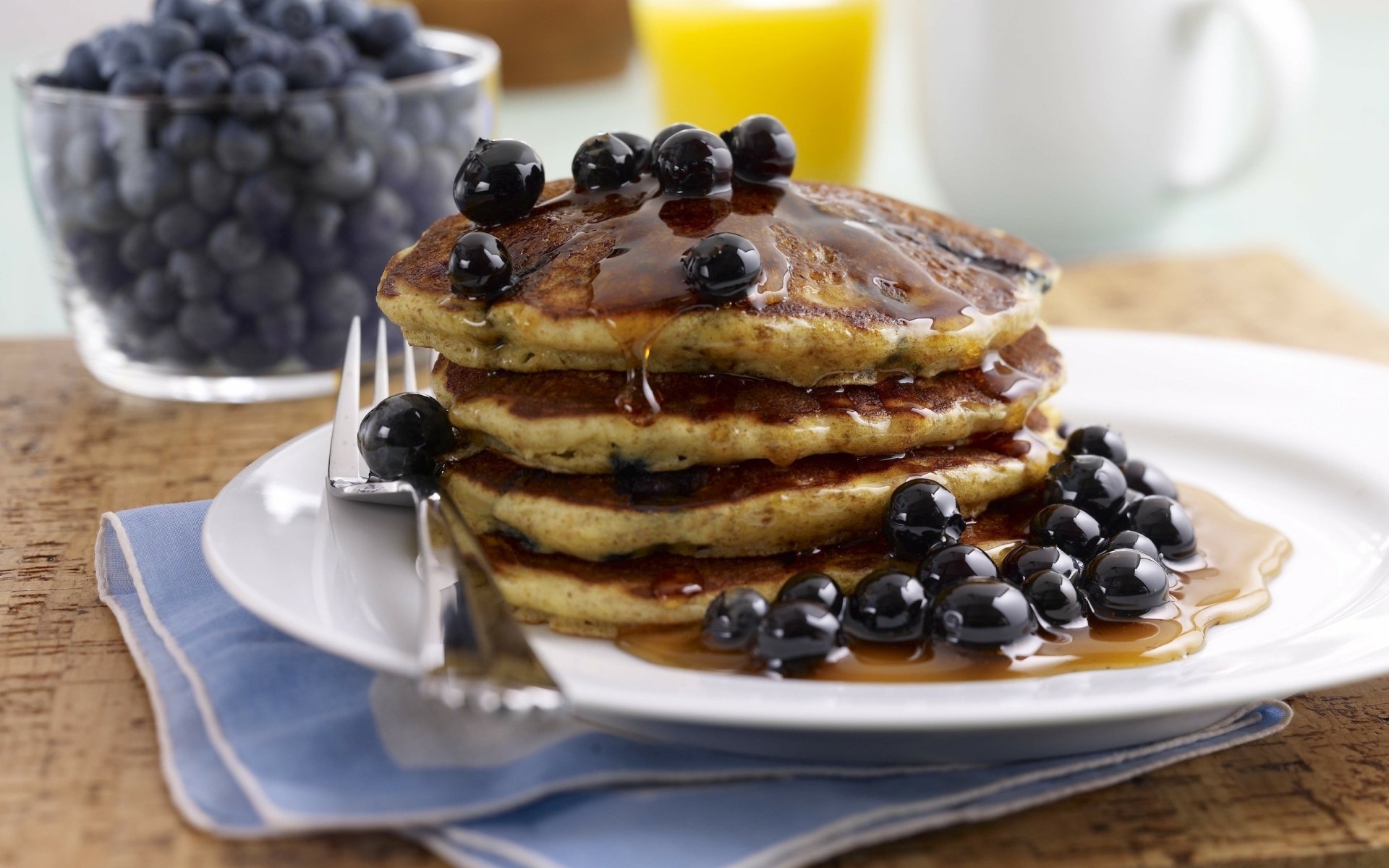 Fluffy Blueberry Pancakes HD Wallpaper: A Tasty Morning Delight