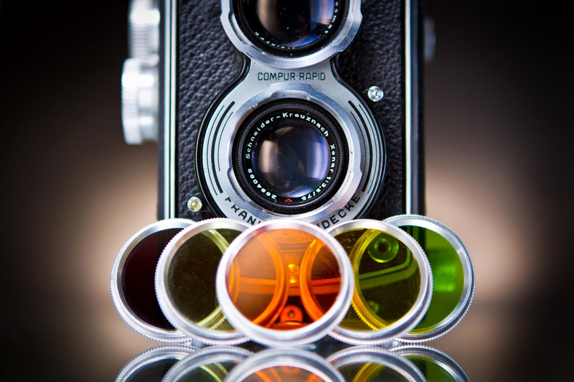 Vibrant HD Wallpaper: Focus on Man-Made Camera Artistry