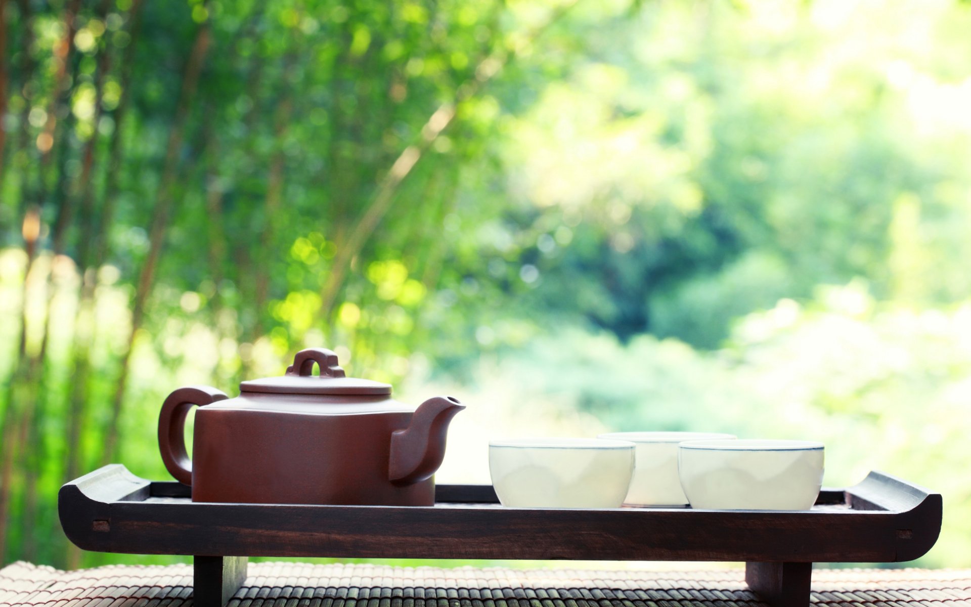Serene Tea Experience: A Beautiful HD Wallpaper