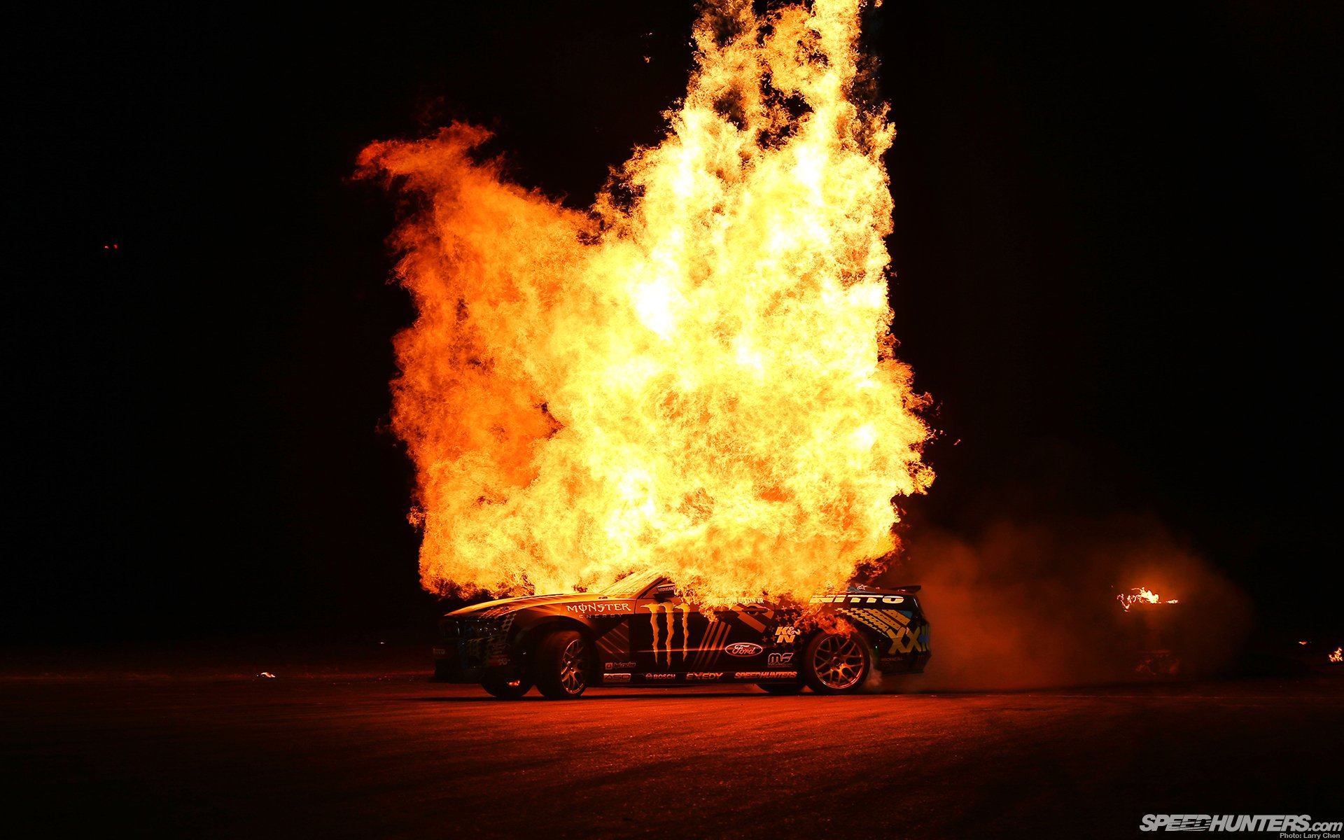 Download Ford Fire Vehicle Ford Mustang HD Wallpaper