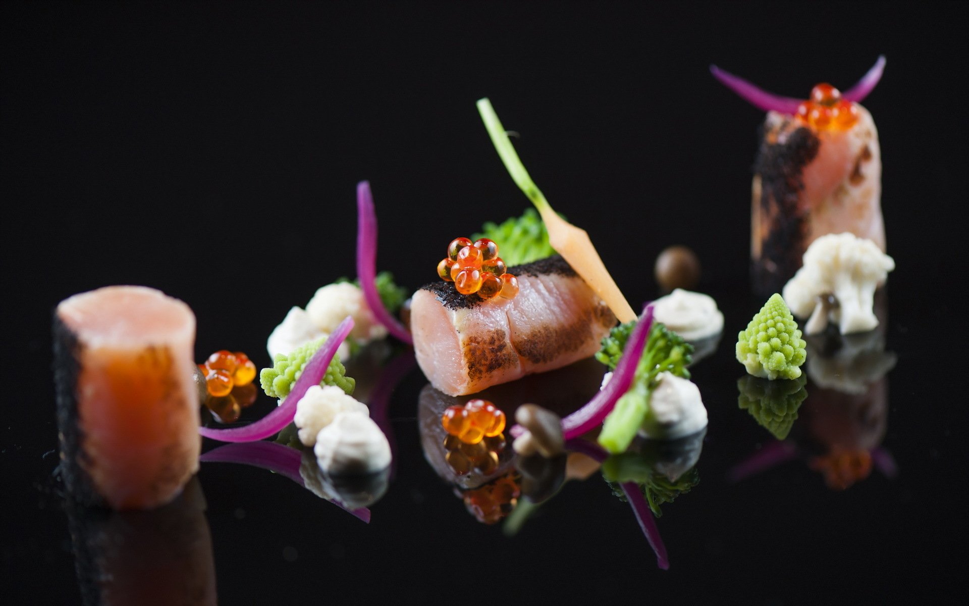 Gourmet Fish Delight: Stunning HD Food Wallpaper