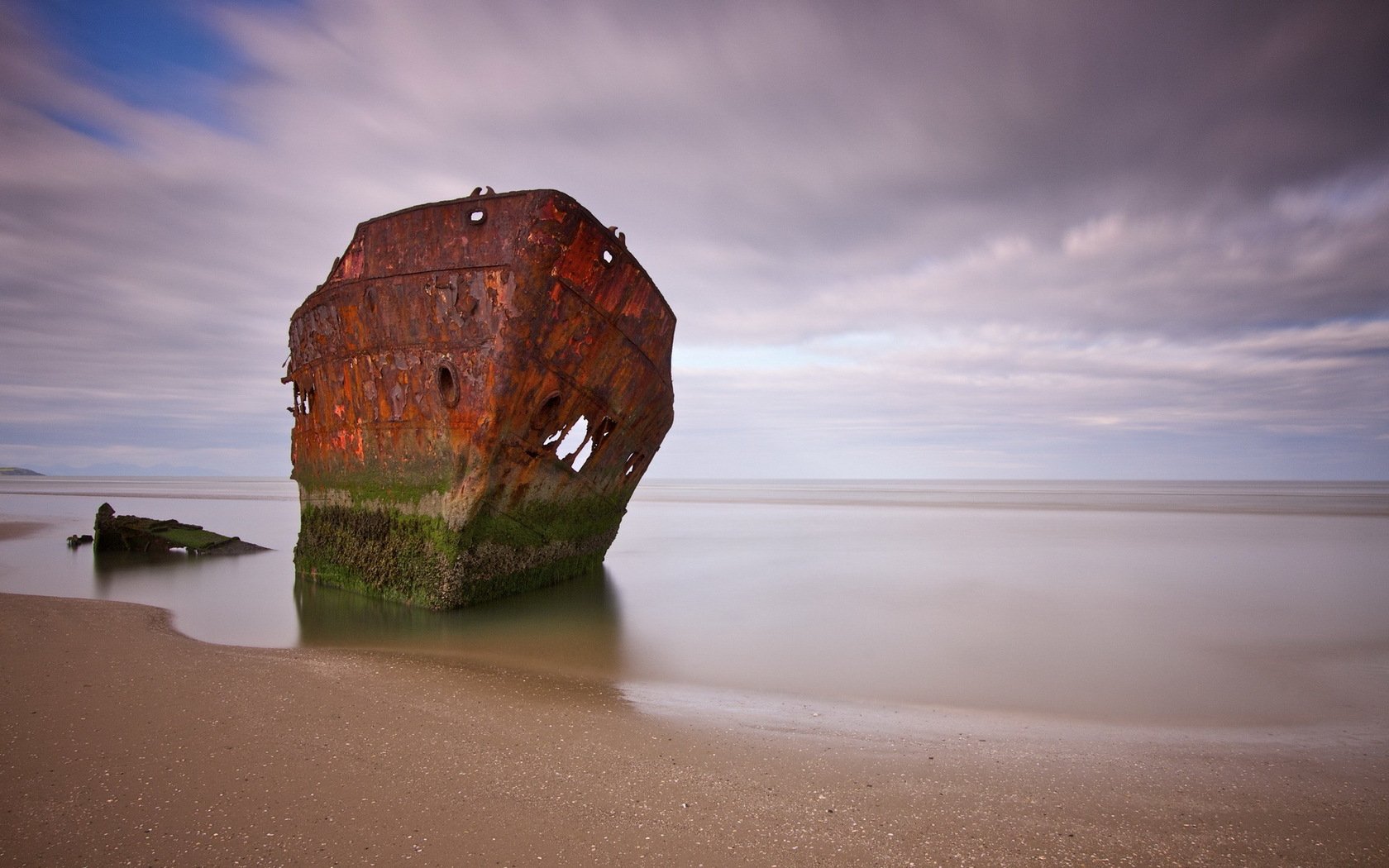 Download Vehicle Wreck Wallpaper