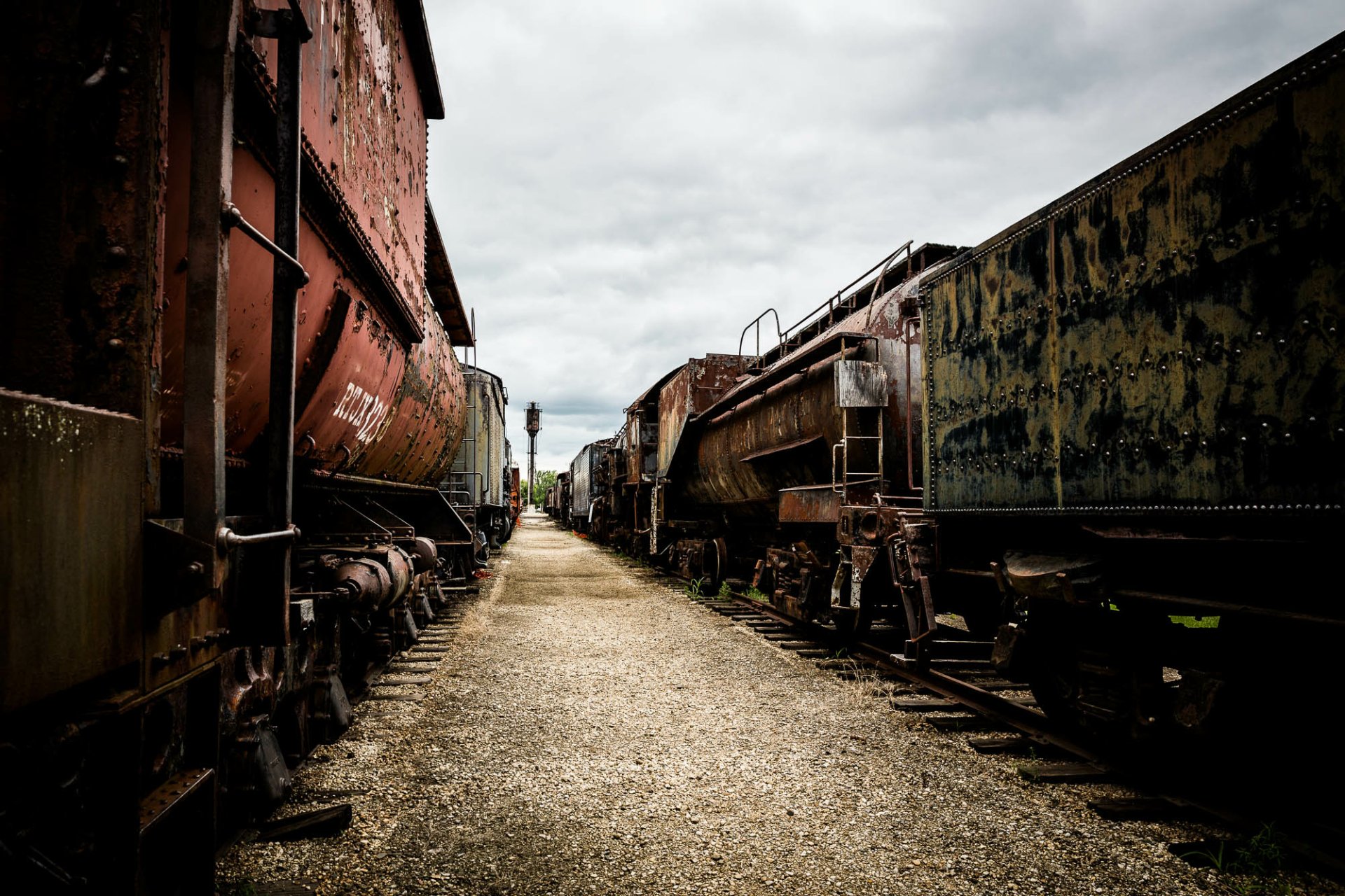 Download Vehicle Train HD Wallpaper