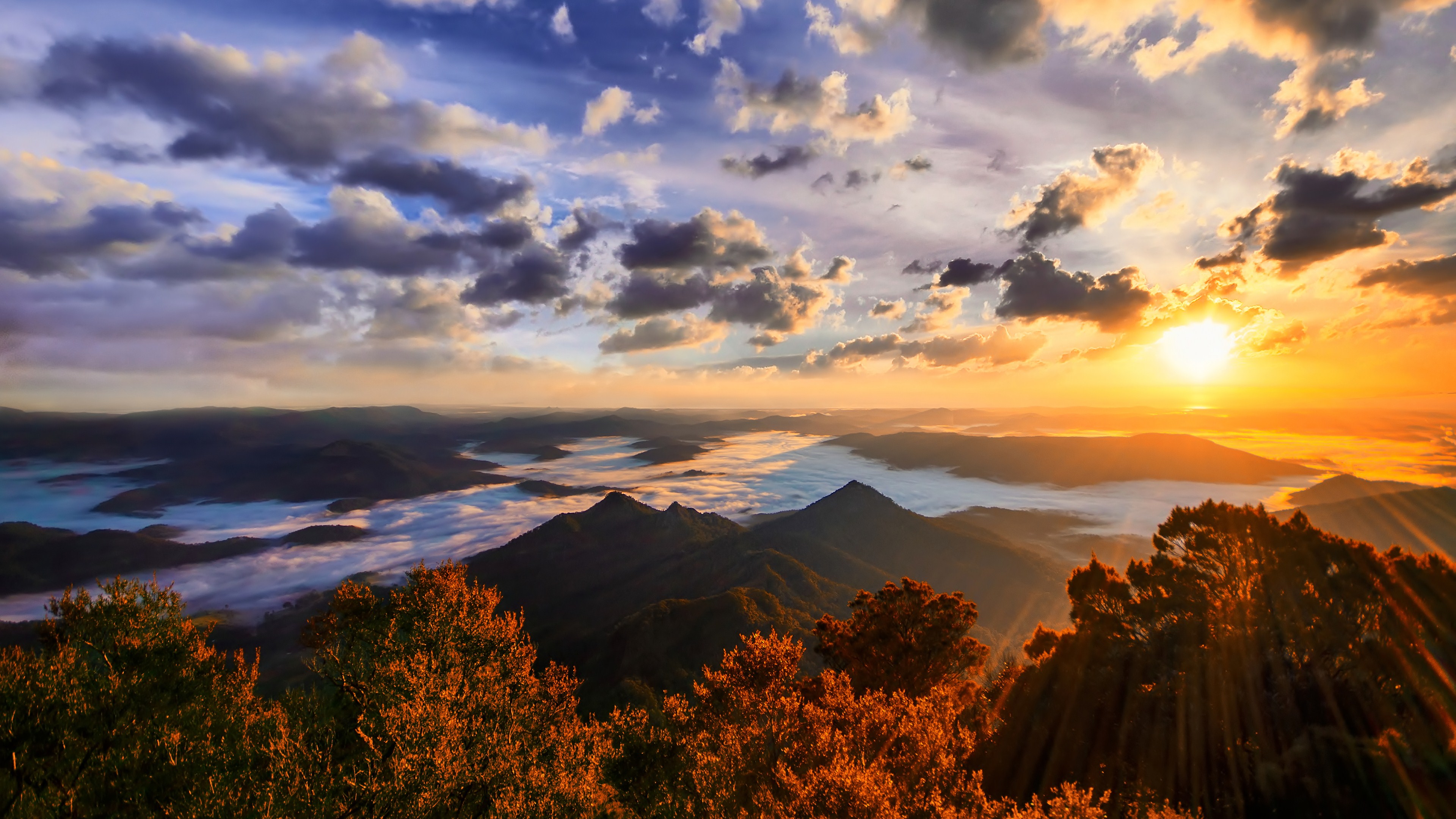 Stunning Sunset Over Nature: 4K Ultra HD Wallpaper