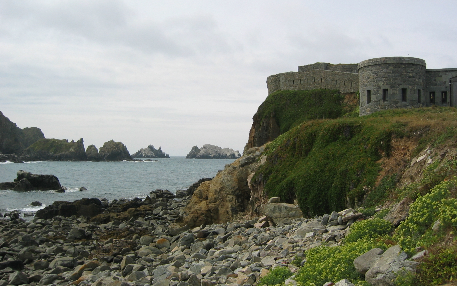 Man Made Fort Clonque HD Wallpaper