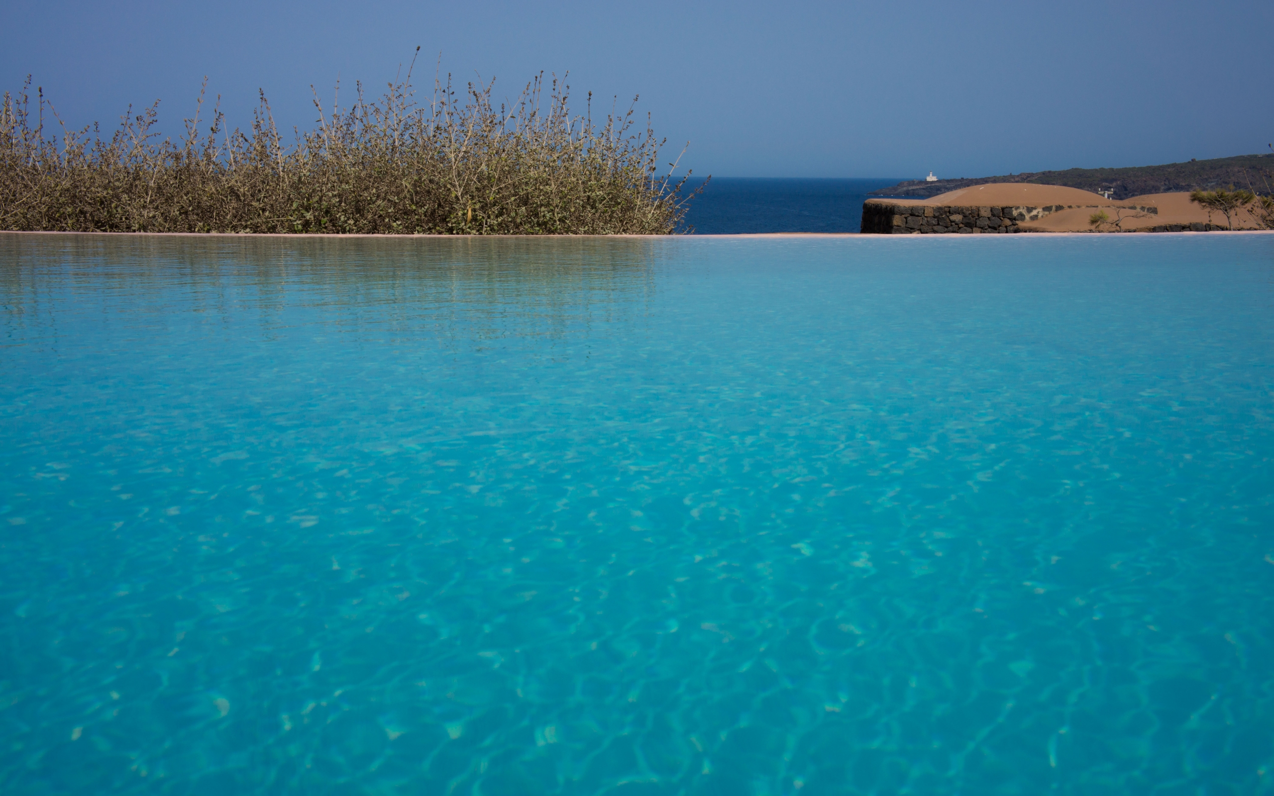 Download Man Made Pool HD Wallpaper