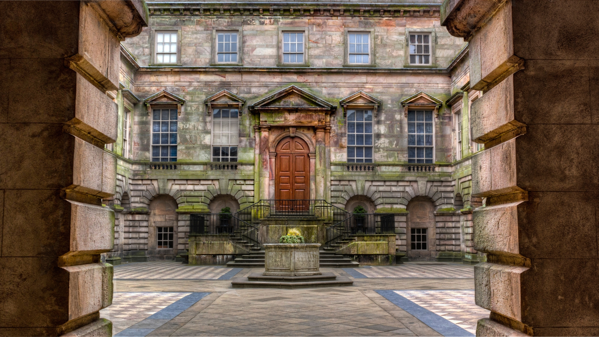 Lyme Hall Courtyard