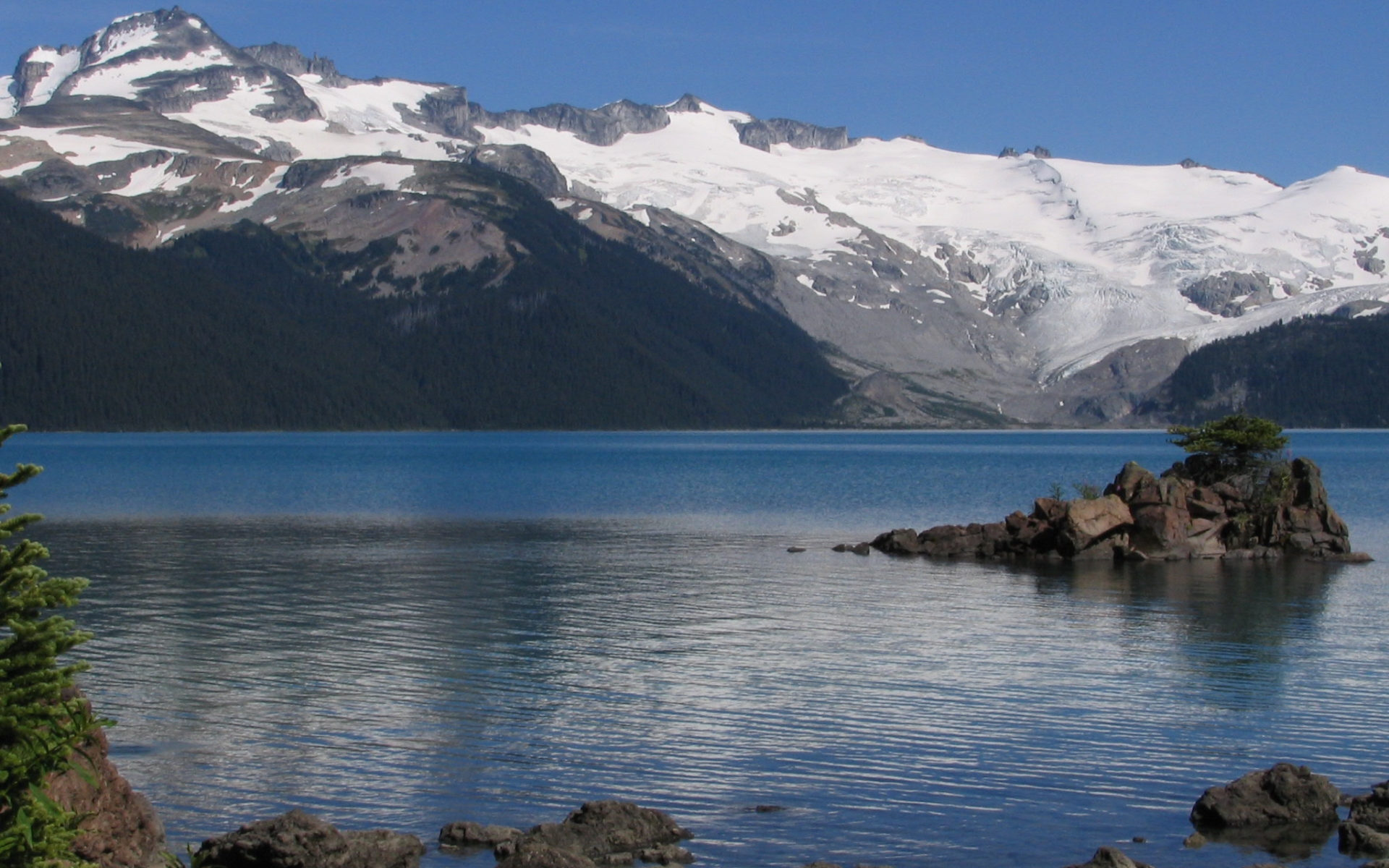 Garibaldi Lake HD Wallpaper