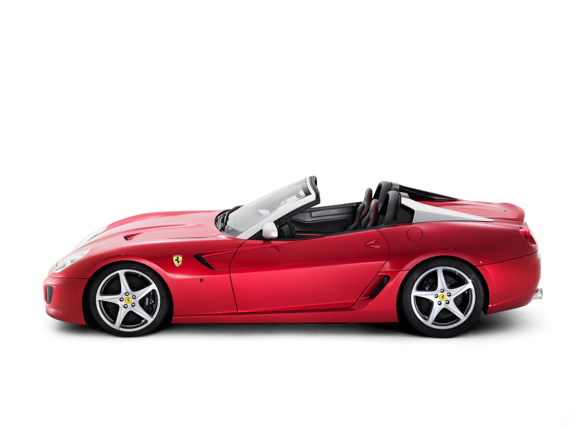 Download Car Ferrari Vehicle Ferrari SA Aperta HD Wallpaper