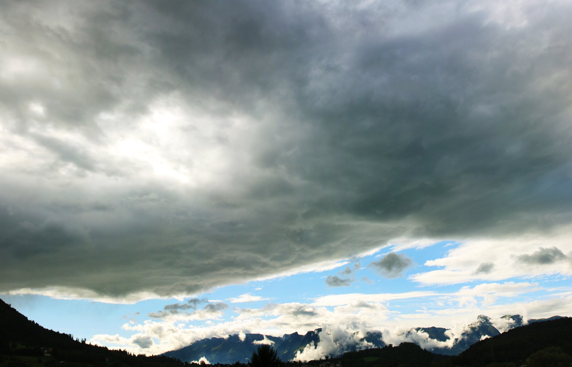 Download Nature Cloud 4k Ultra HD Wallpaper by Vriskson