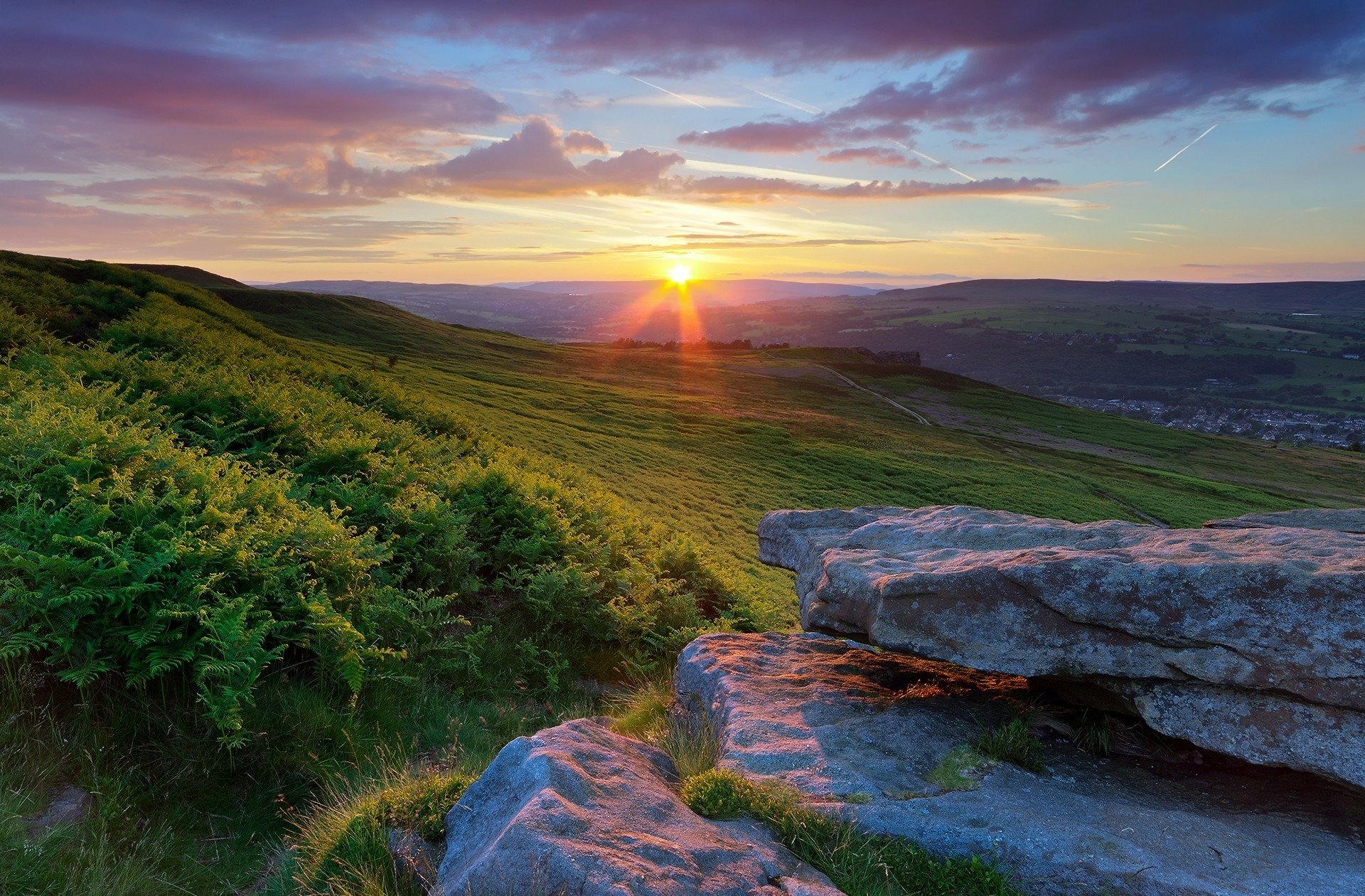 Sunset Serenity: HD Valley Nature Wallpaper