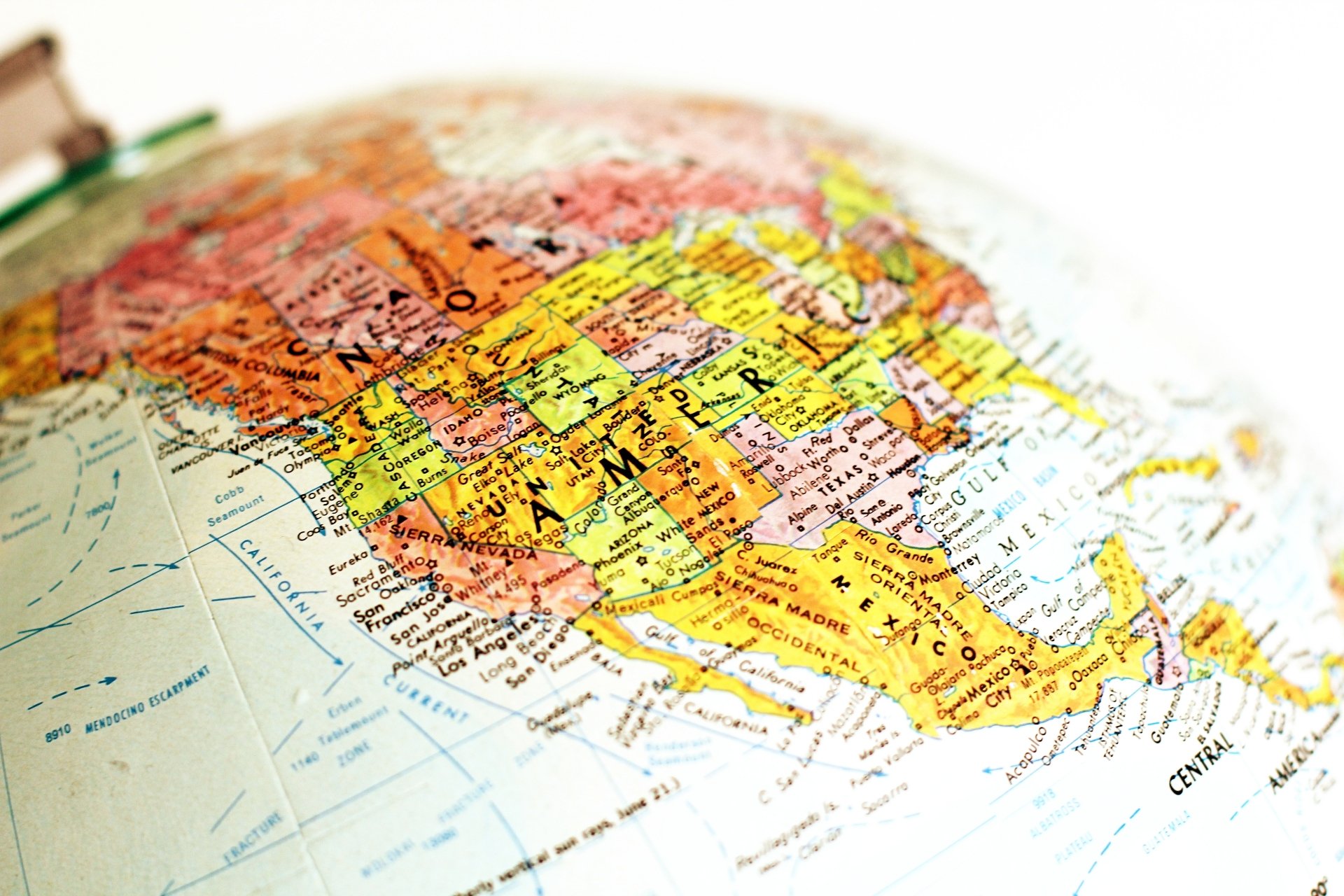 Download Man Made Globe 4k Ultra HD Wallpaper