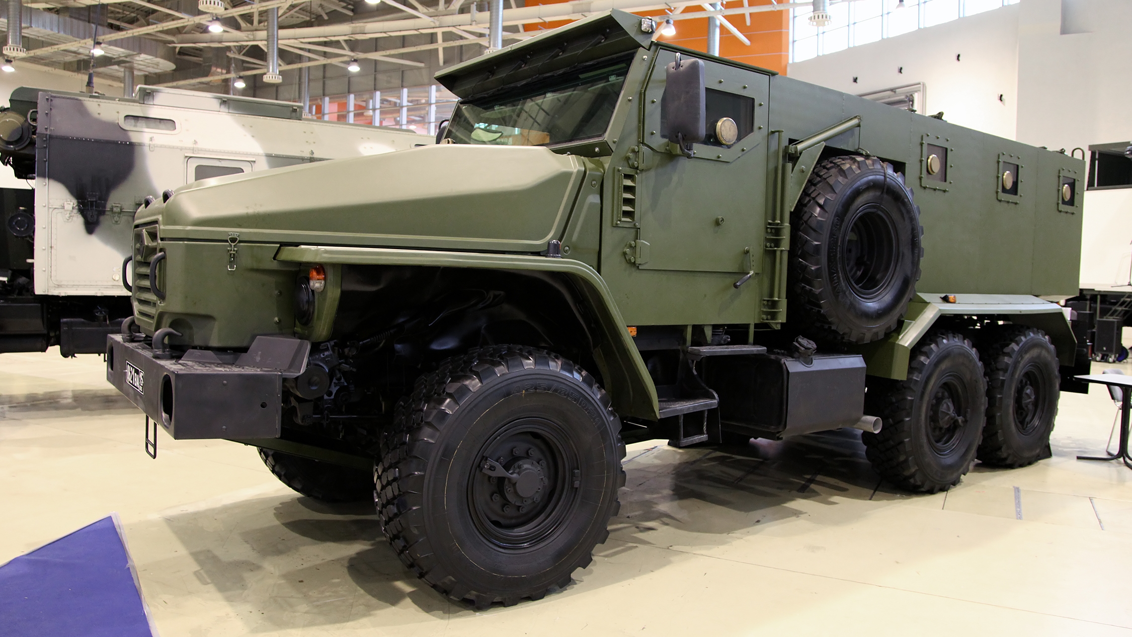 Download Military Vehicle HD Wallpaper