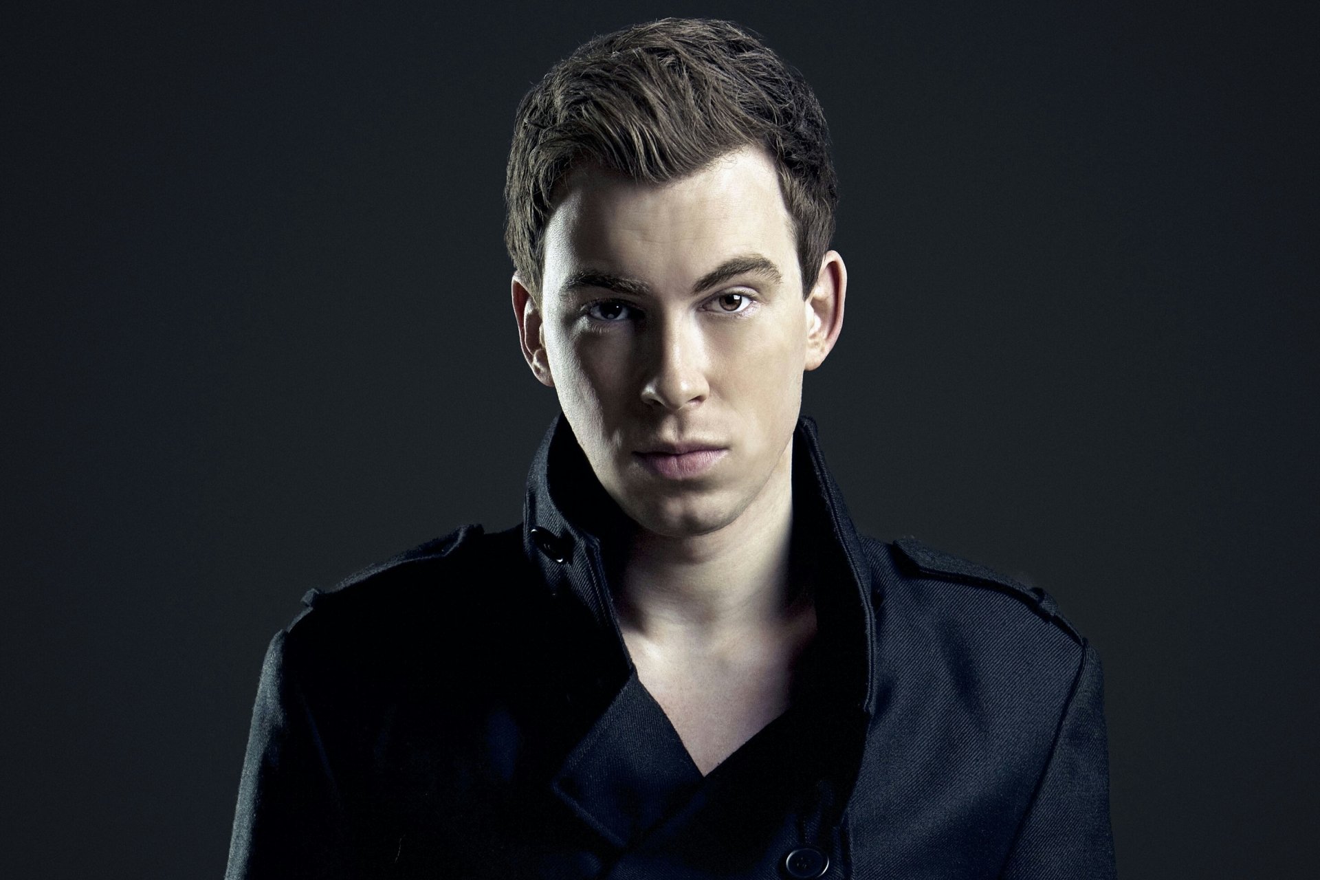 Hardwell: HD Wallpaper of DJ Robbert van de Corput by Hardwell