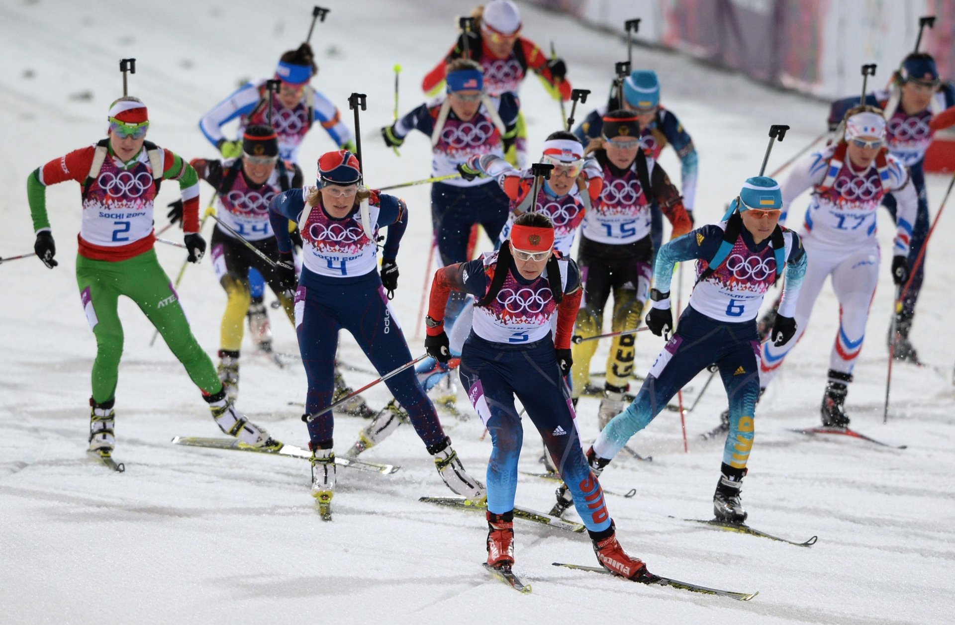 Download Skiing Sports HD Wallpaper