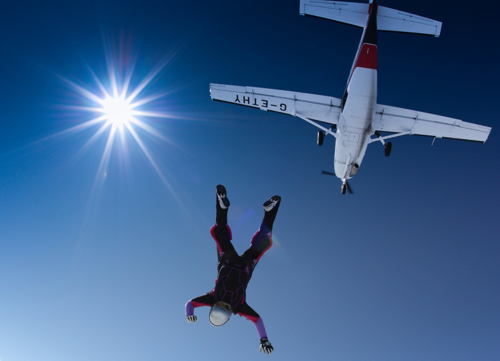 Skydiving HD Wallpaper | Background Image | 3716x2688 | ID:587657 ...