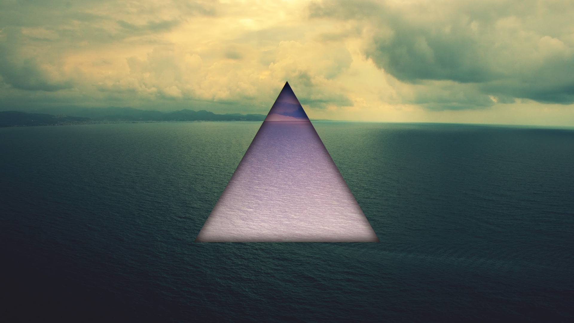 HD Polyscape Vision: Artistic Triangular Horizon Wallpaper
