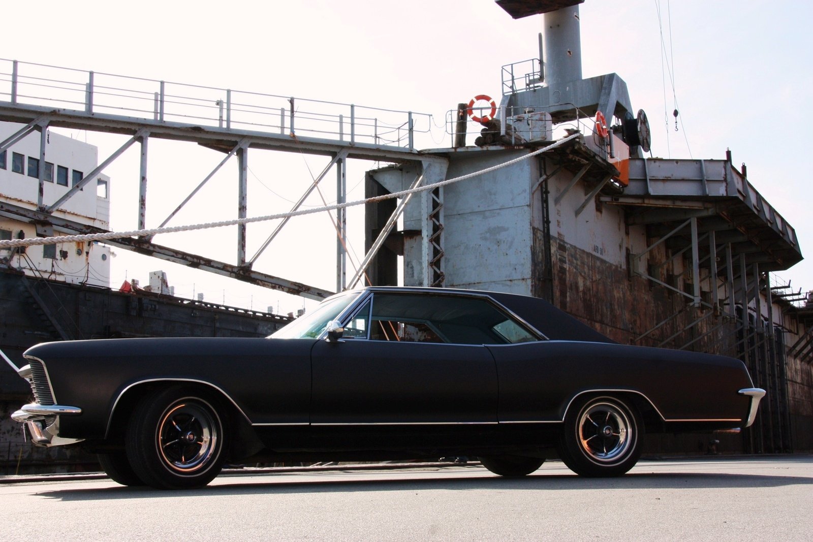 Download Vehicle Buick Riviera Wallpaper