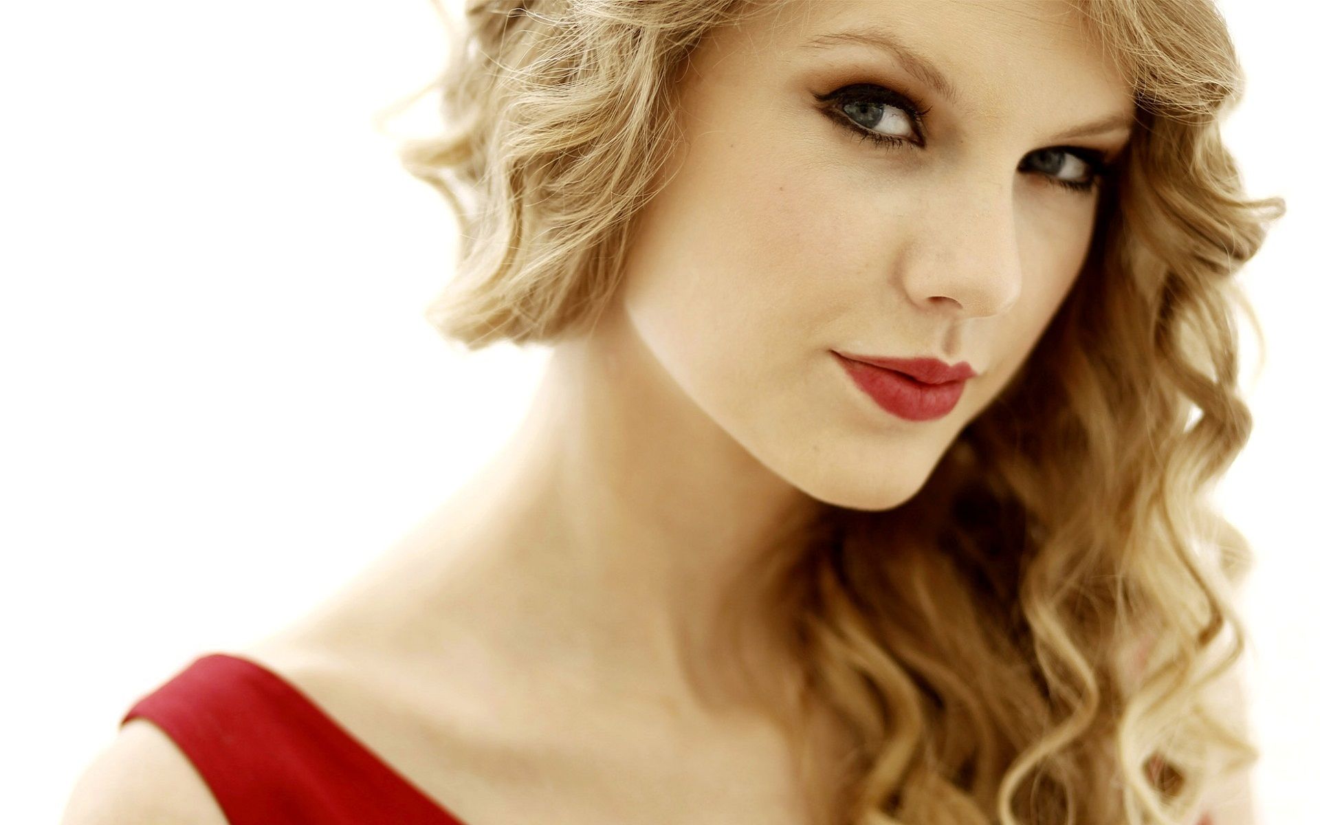 Download Music Taylor Swift HD Wallpaper