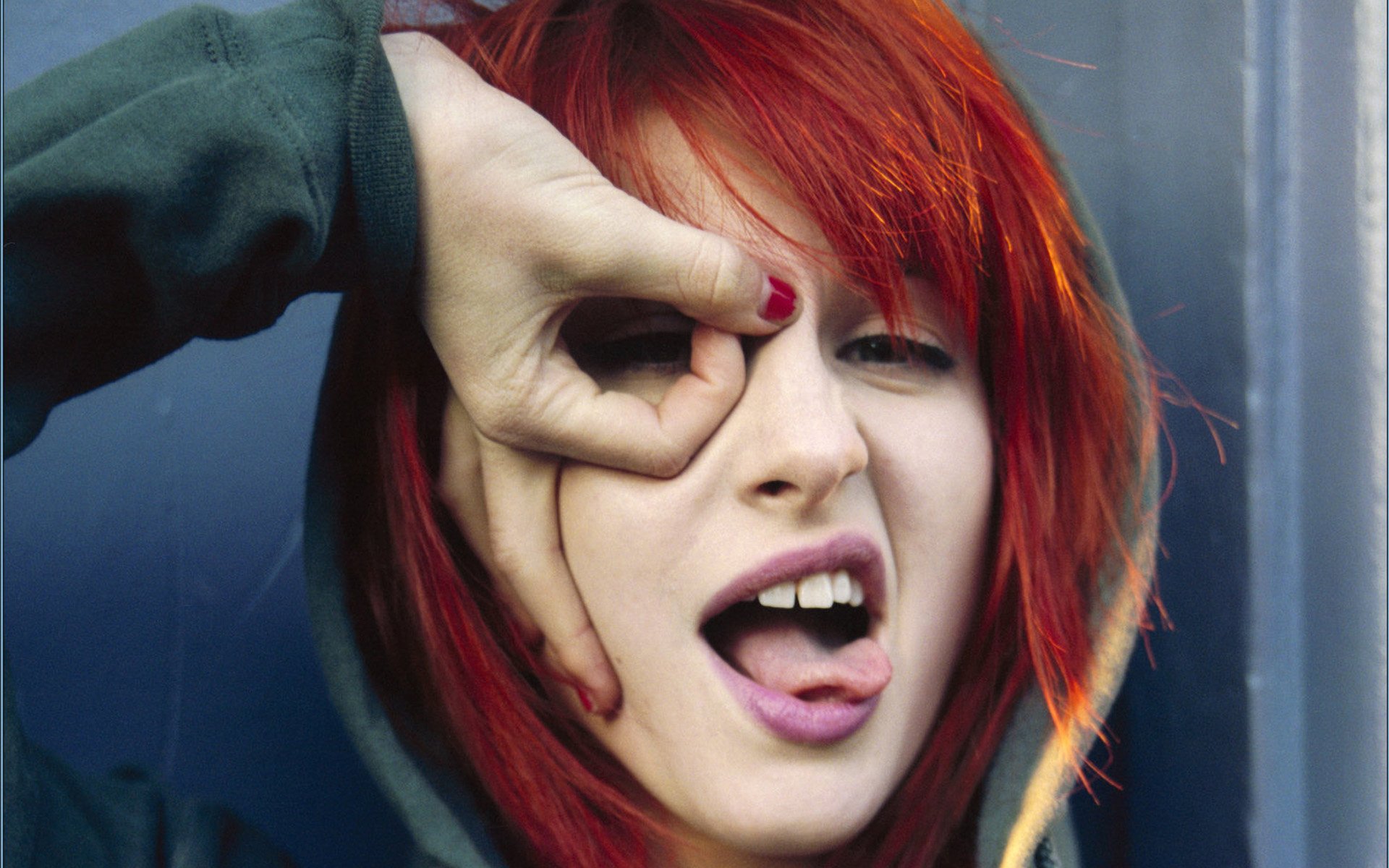 Hayley Williams HD Wallpaper