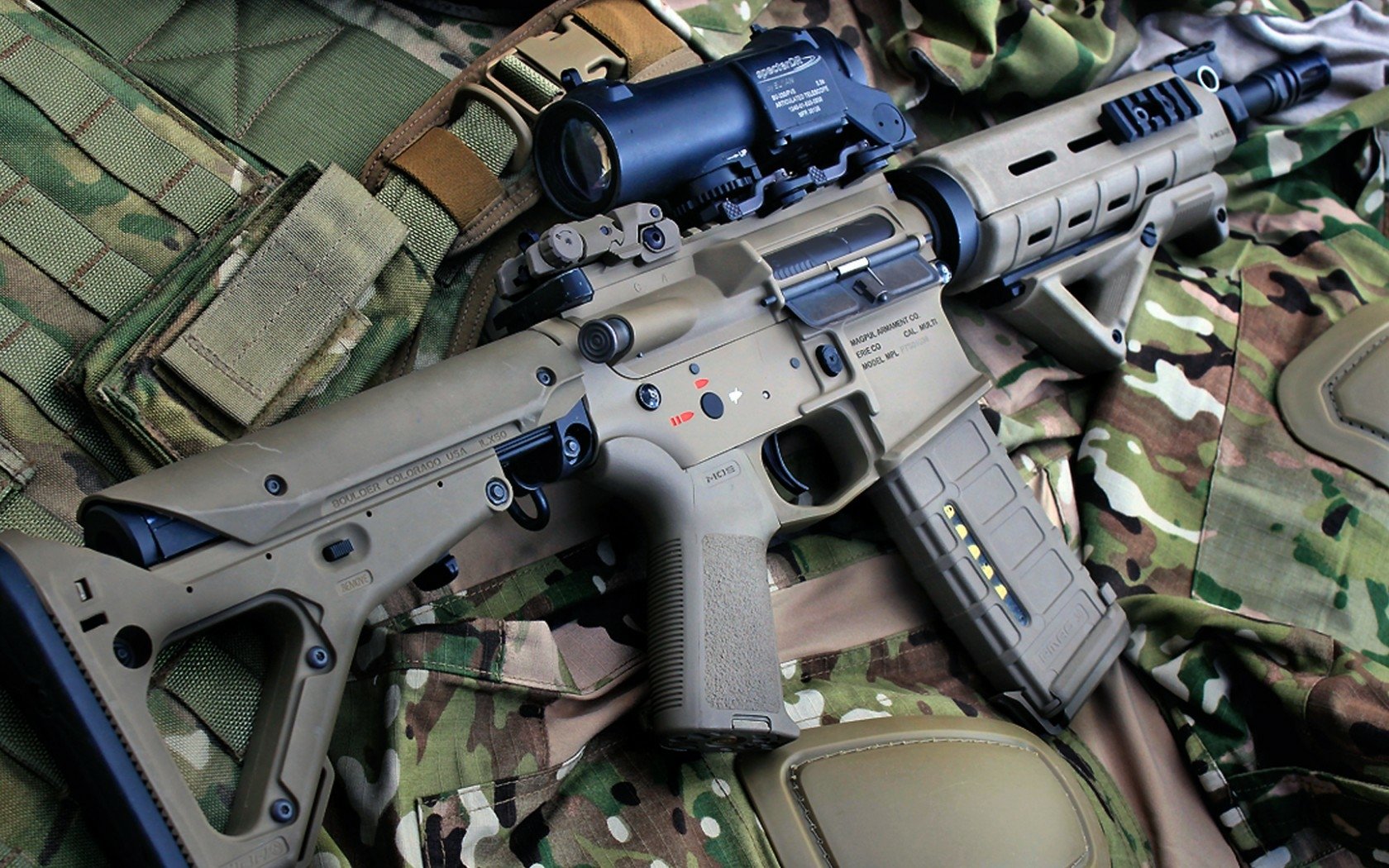 Download Man Made M4 Wallpaper