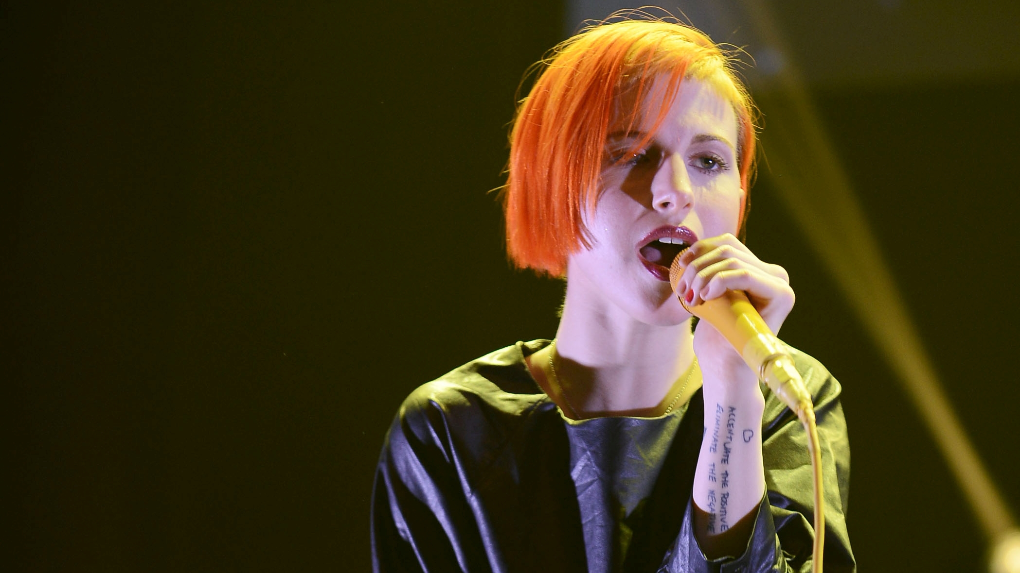 Hayley Williams HD Wallpaper | Background Image | 2097x1180 | ID:658768 ...