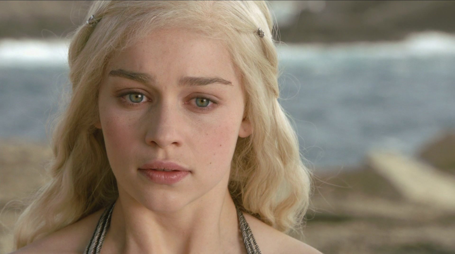 HD Wallpaper of Daenerys Targaryen from Game of Thrones | 1933x1080 ...