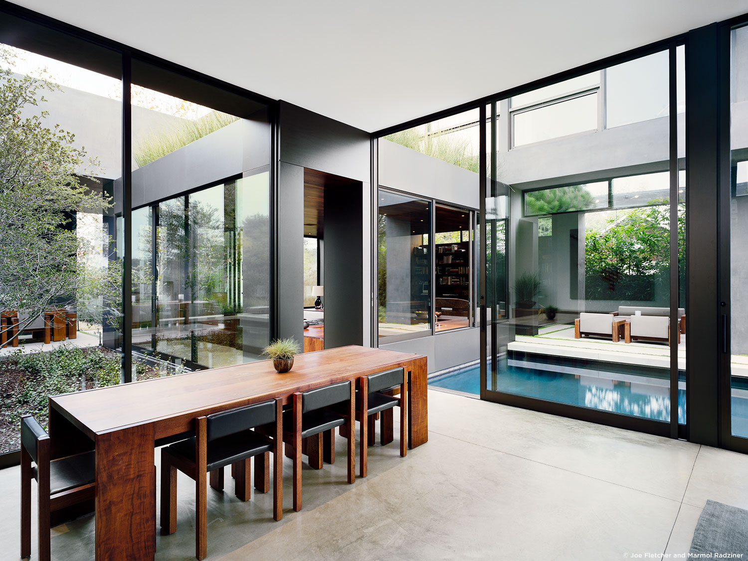 Download Man Made Room Wallpaper