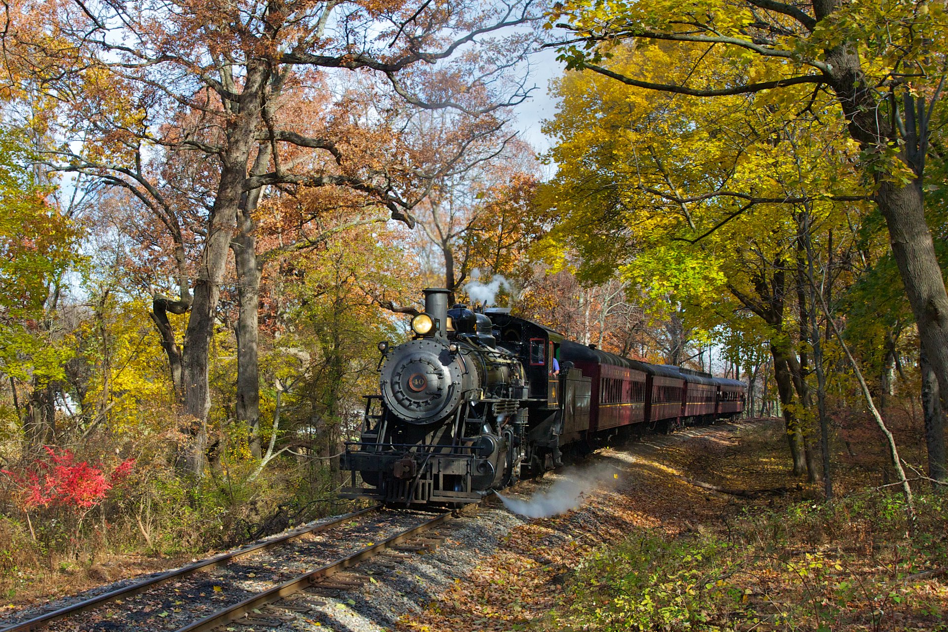 Steam Locomotive HD Wallpaper in Autumn Colors