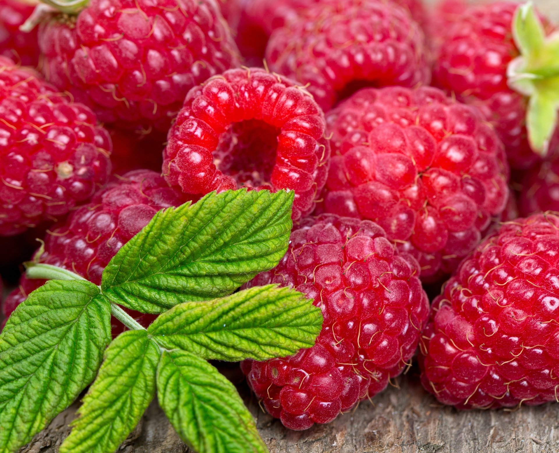 Download Fruit Berry Food Raspberry 4k Ultra HD Wallpaper