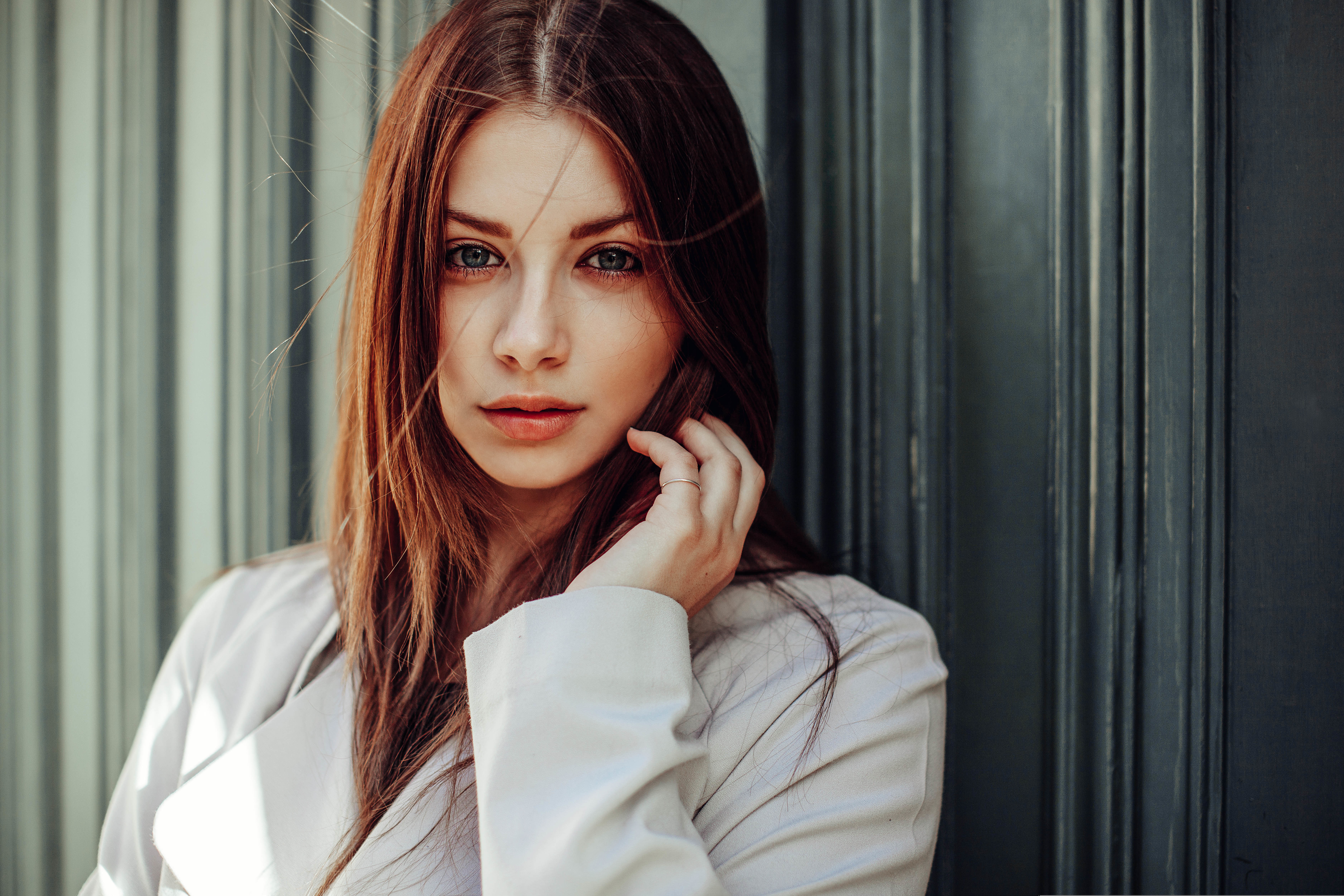 Download Blue Eyes Redhead Woman Model 4k Ultra Hd Wallpaper