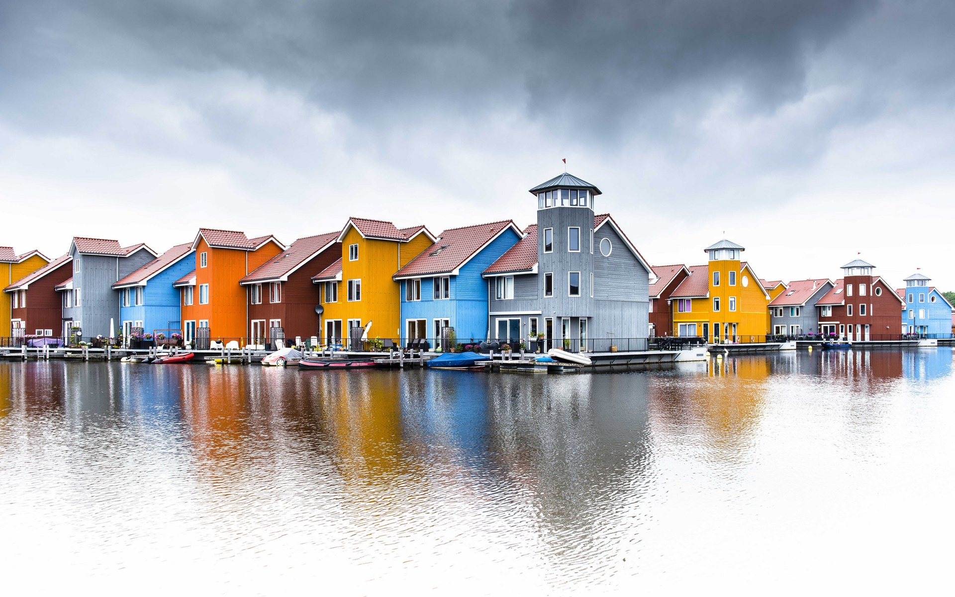 Vibrant Lakeside Houses of Groningen, Netherlands – Colorful Townscape ...