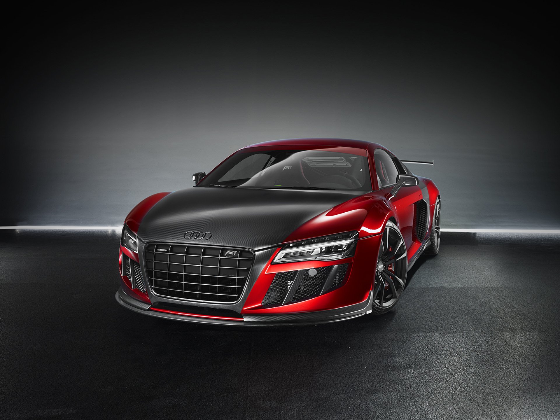 Audi R8 Supercar HD Wallpaper: Sleek Power and Performance Unleashed