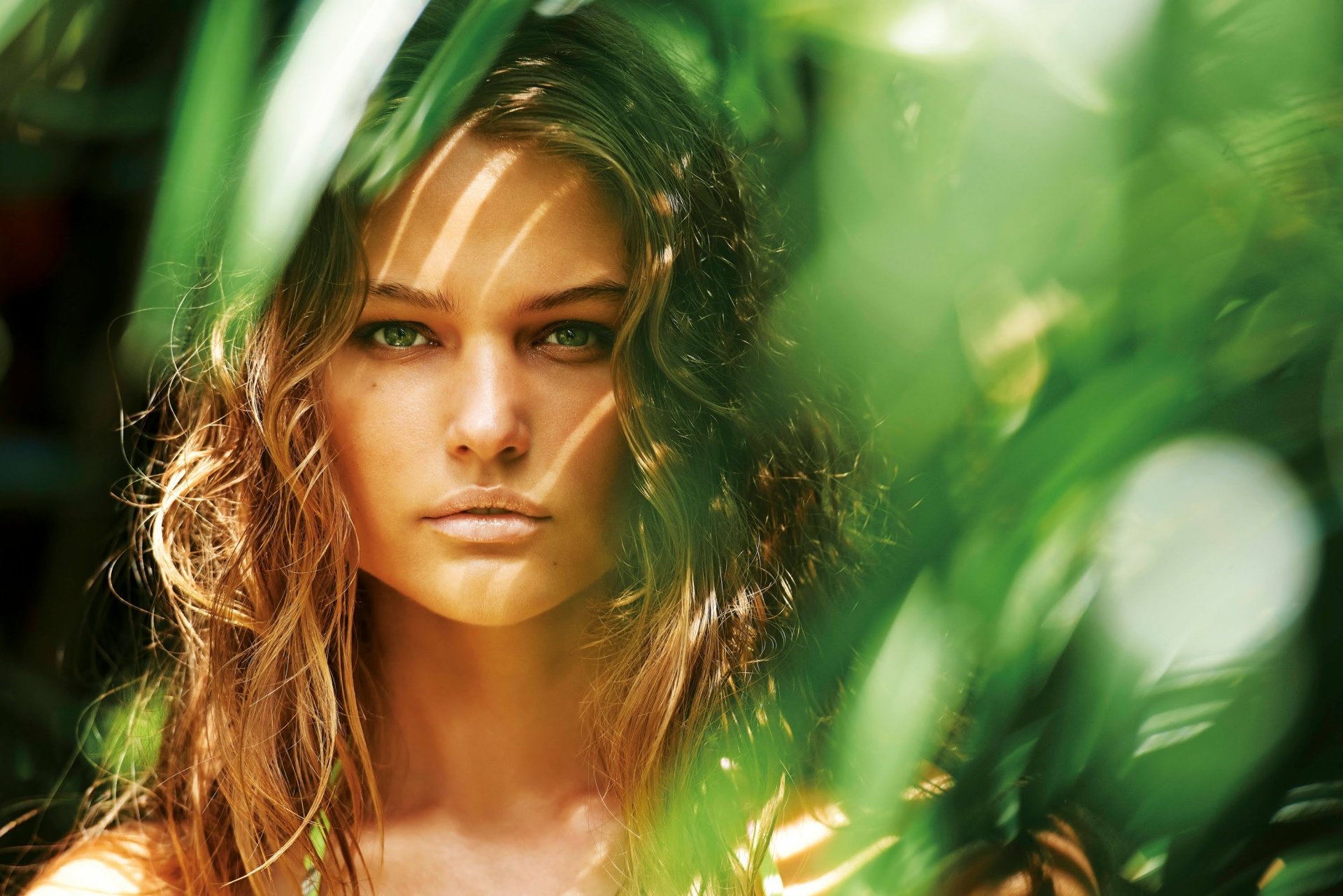 Blonde Model in Nature HD Wallpaper