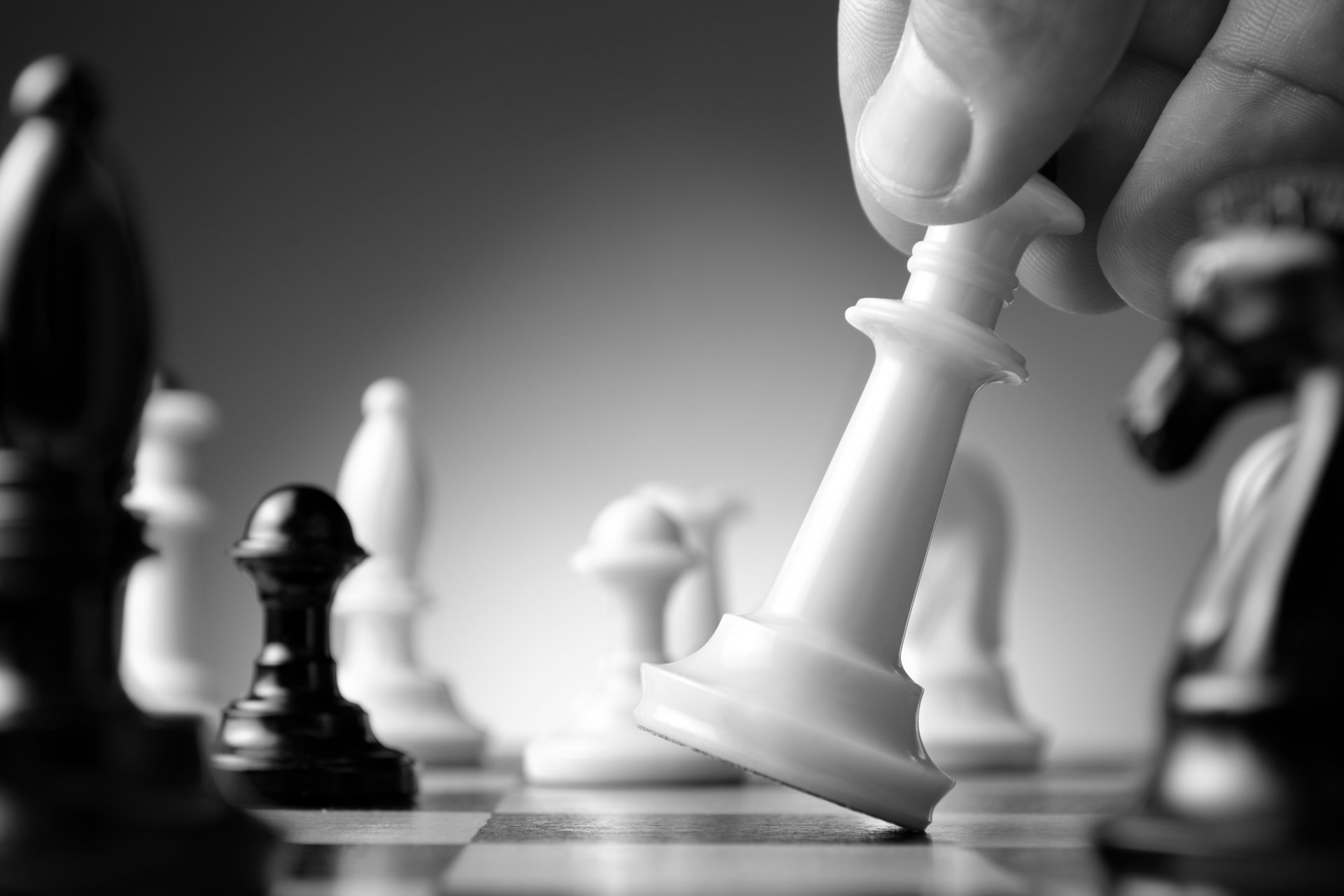 Download Black & White Man Made Chess 4k Ultra HD Wallpaper