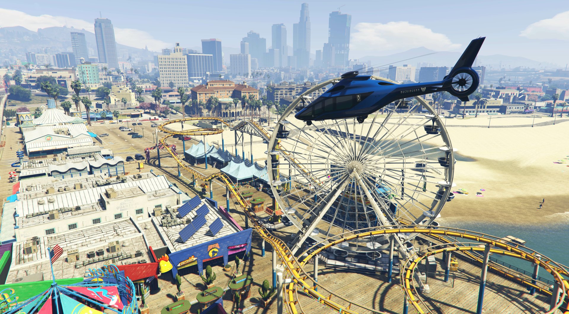 GTA V 8K Ultra HD: Scenic Helipad Over Santa Monica Pier