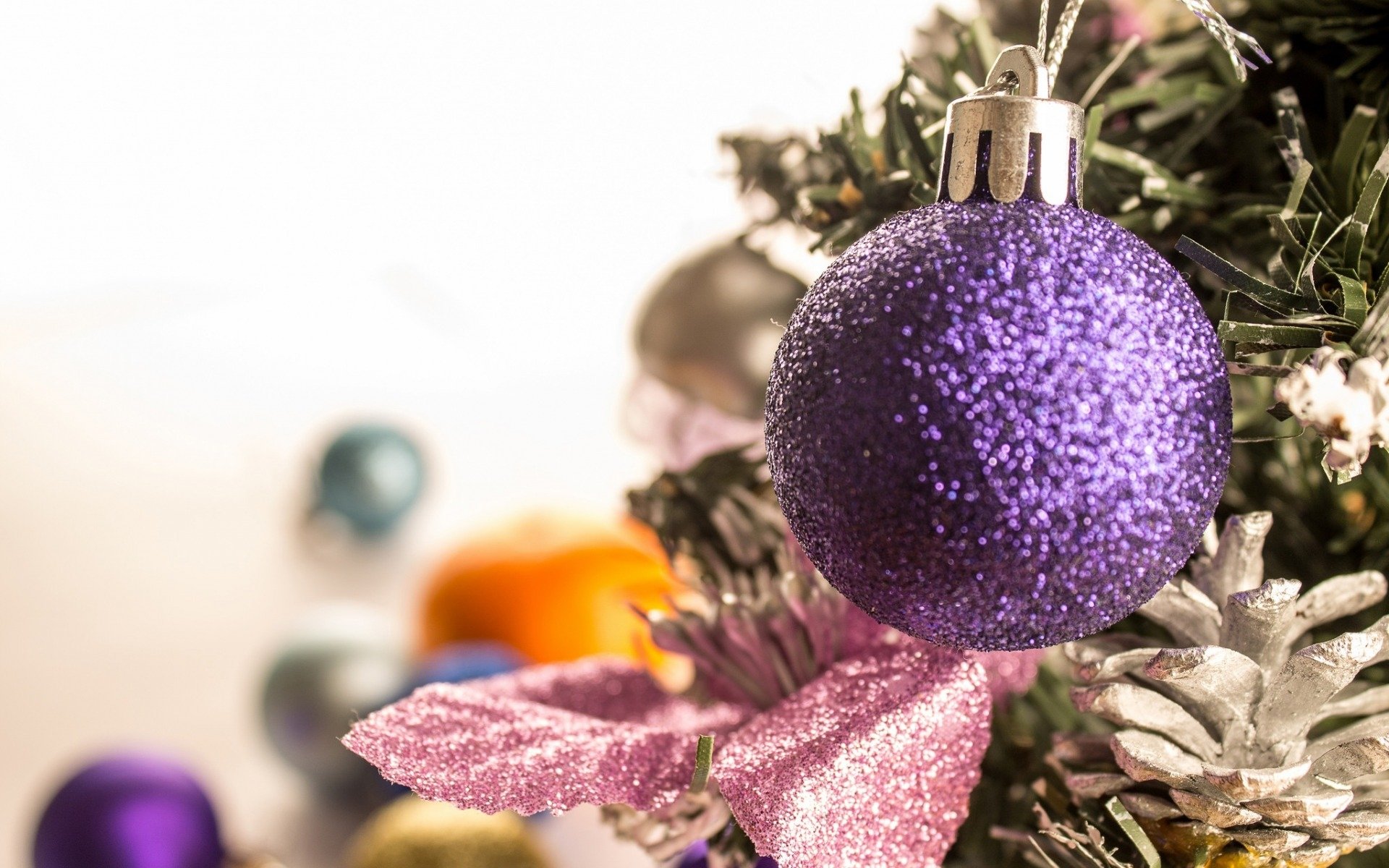 Festive Holiday Sparkle: HD Christmas Ornament Bliss