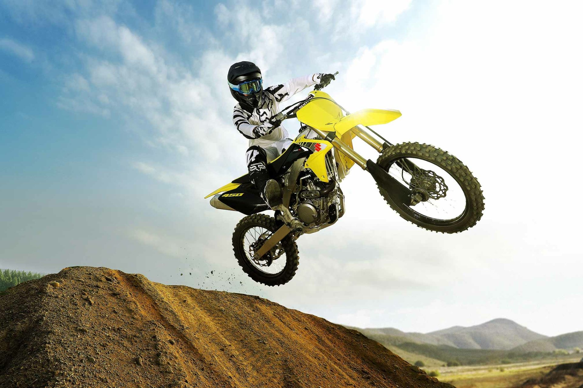 Download Vehicle Suzuki RM-Z450 HD Wallpaper