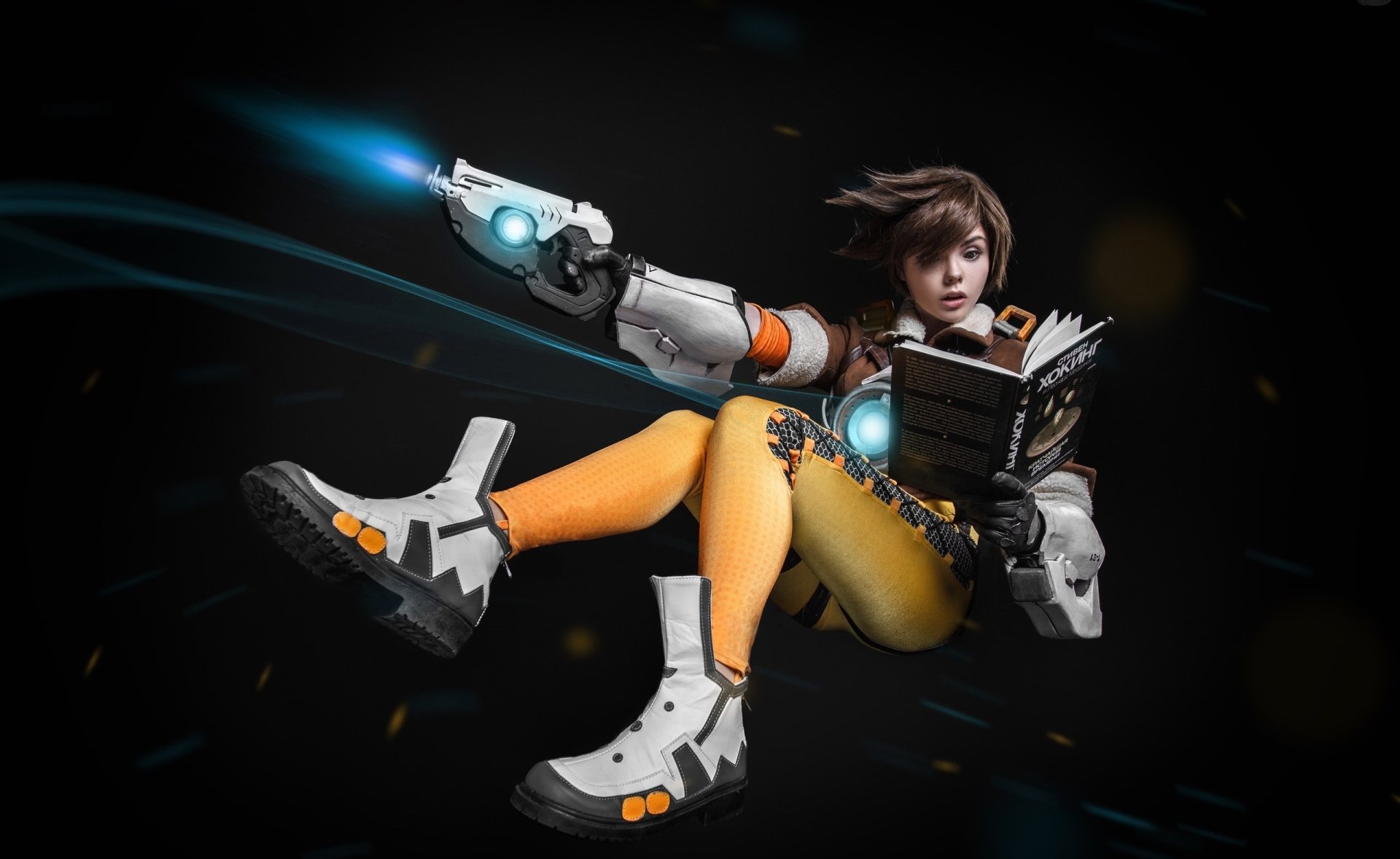 HD Overwatch Tracer Cosplay Wallpaper – Dynamic Action Shot of Iconic ...