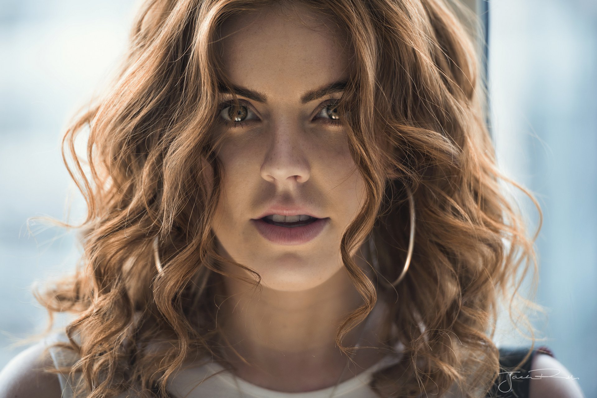 Radiant Redhead Model: Stunning HD Portrait of a Woman's Face