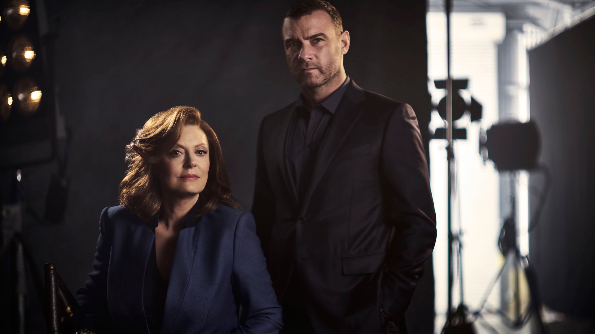 Download TV Show Ray Donovan HD Wallpaper