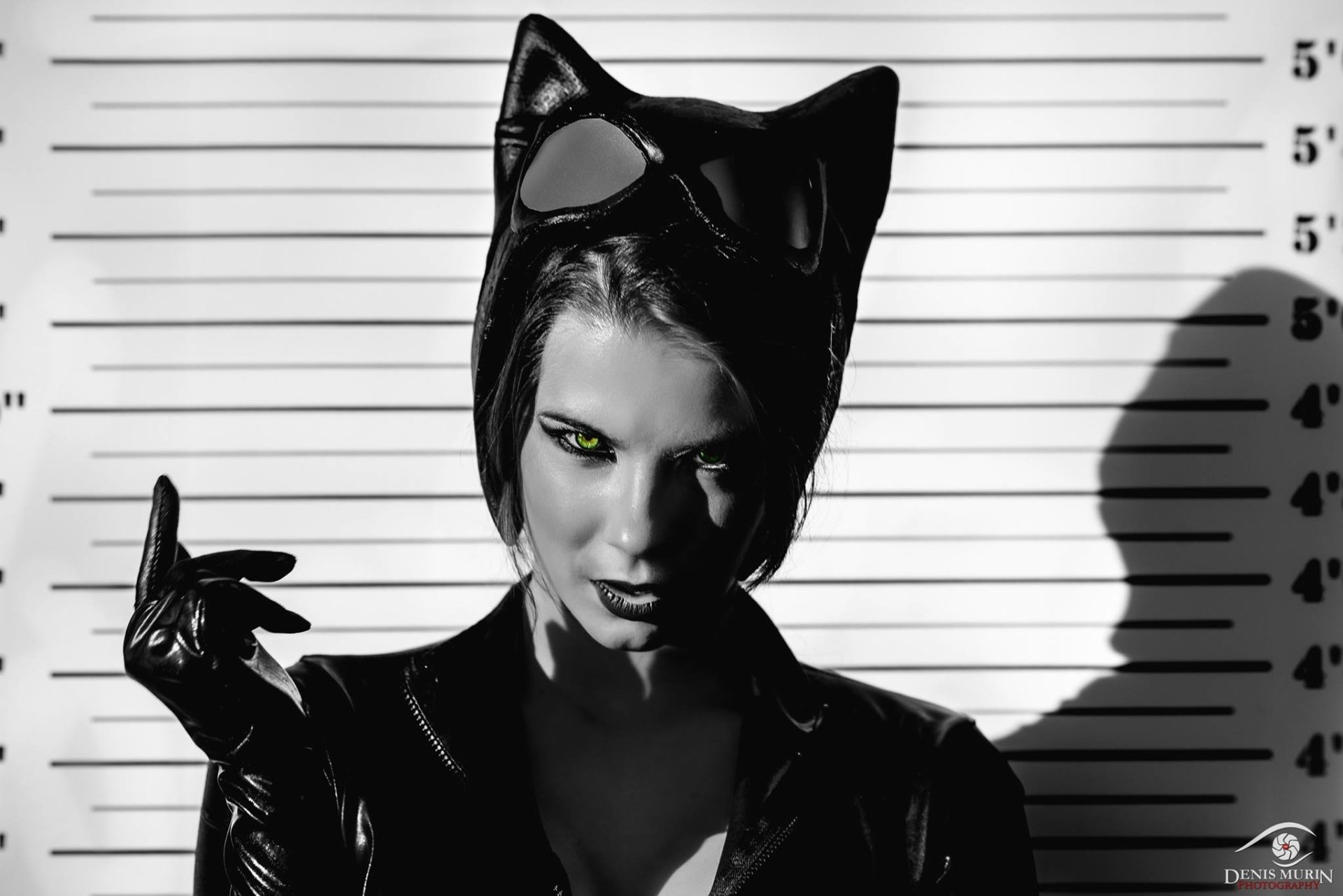 Catwoman Cosplay HD: Fierce Femme Fatale in Focus by Anastasya Zelenova
