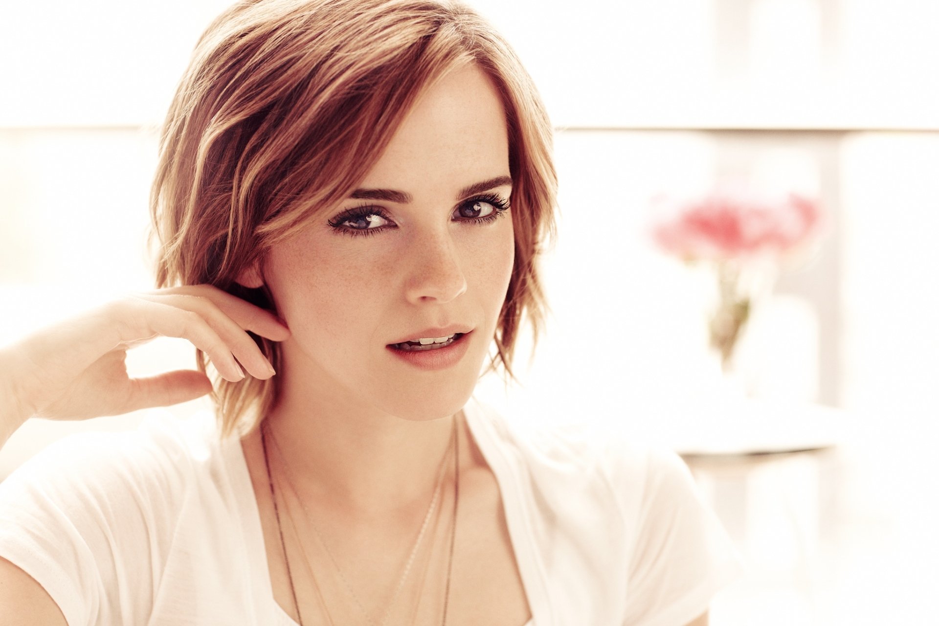 Download Short Hair Face Brunette Brown Eyes English Actress Celebrity