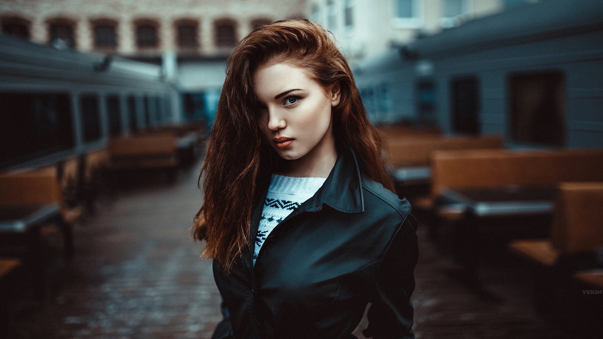 Stunning Redhead Model with Piercing Blue Eyes in Sharp Depth of Field ...