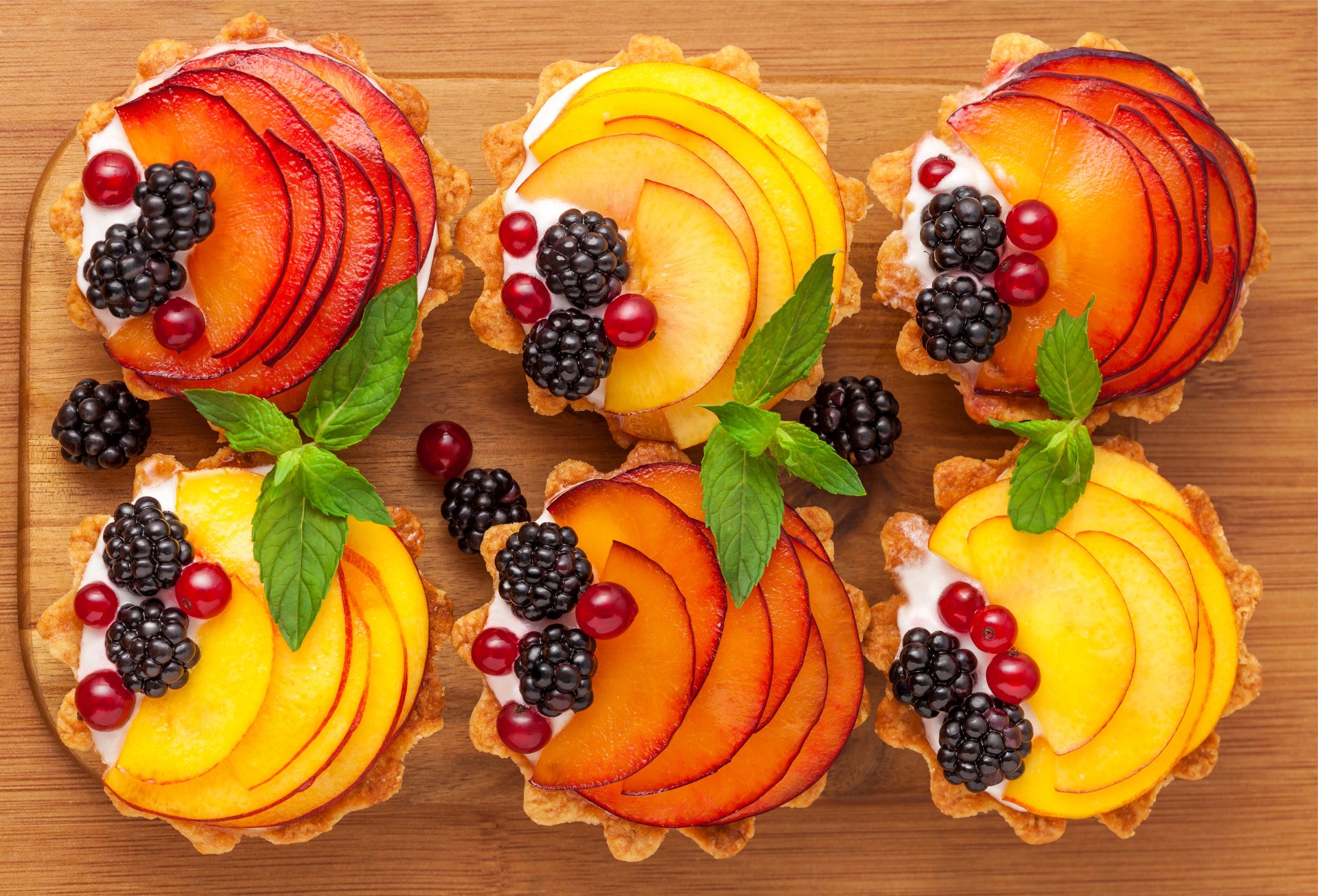 Elegant Fruit Pastries Delight | 4K Ultra HD Dessert Wallpaper ...