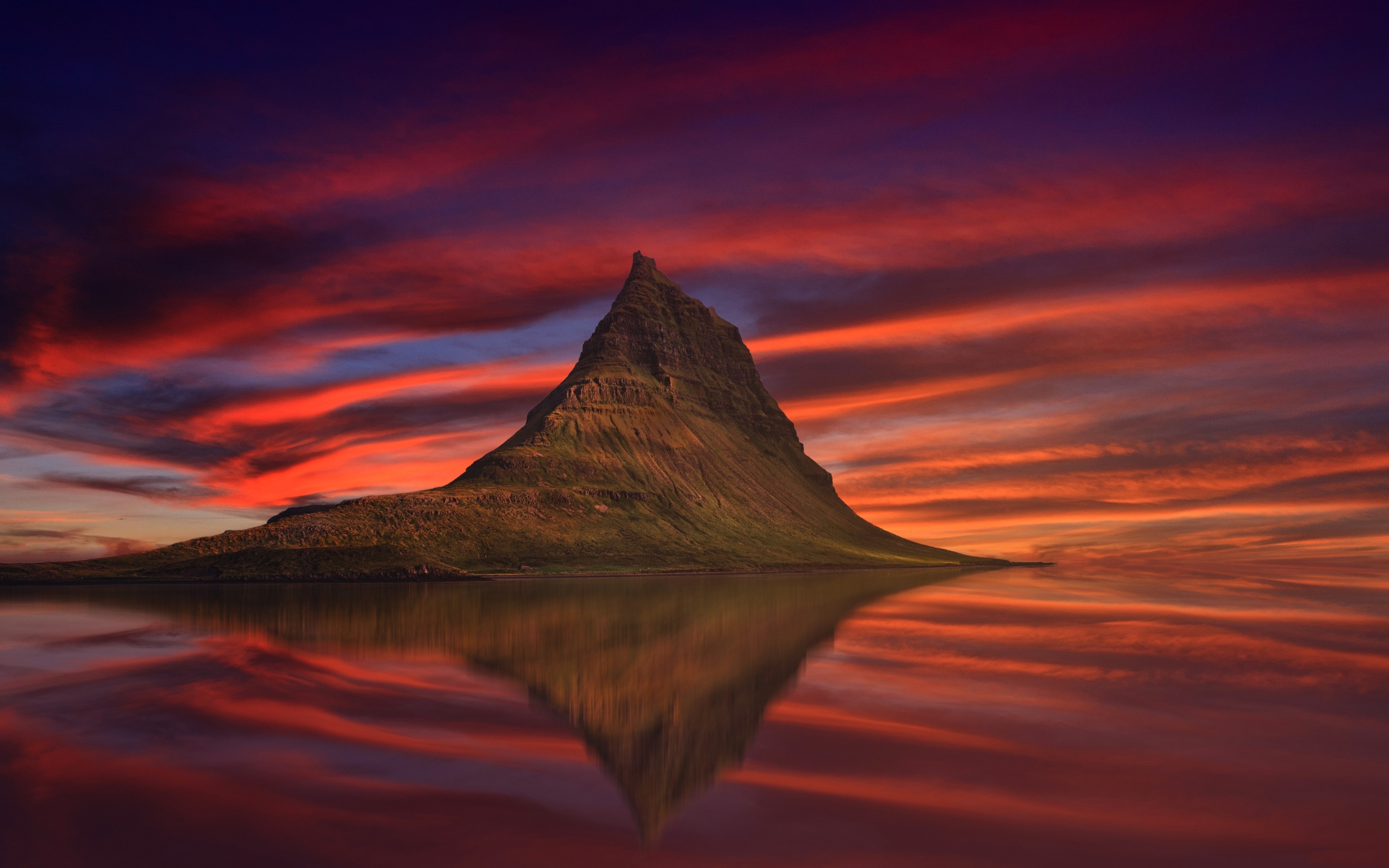 Download Sunset Mountain Cloud Nature Reflection 4k Ultra HD Wallpaper